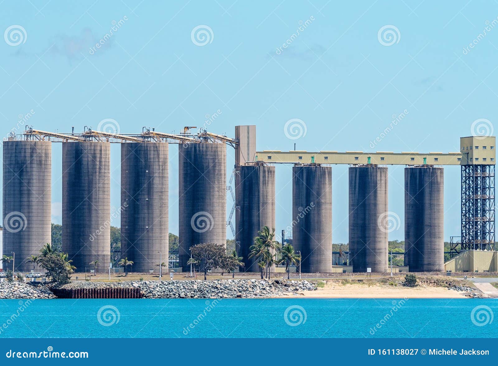 A Multi Commodity Ship Loading Australian Port Editorial Photography ...