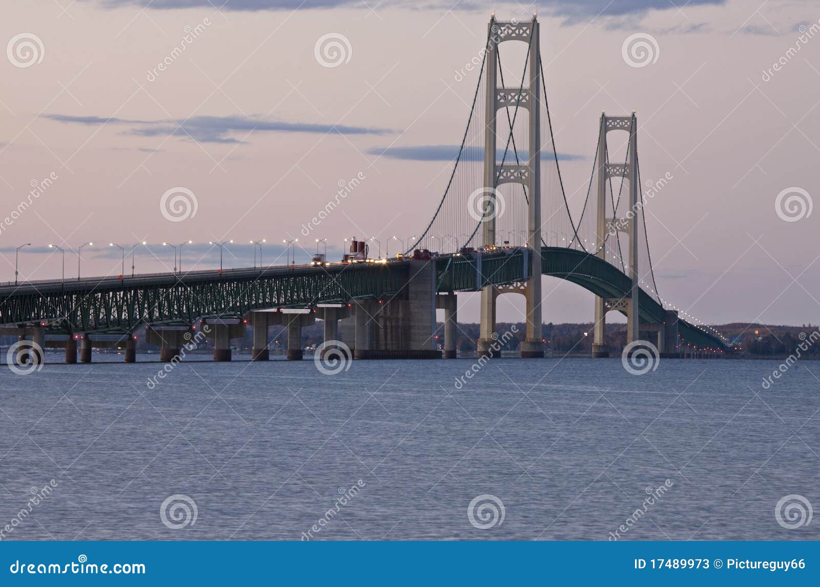 Mighty Mackinaw Bridge Connects Main Land Of Michigan With Michigan ...