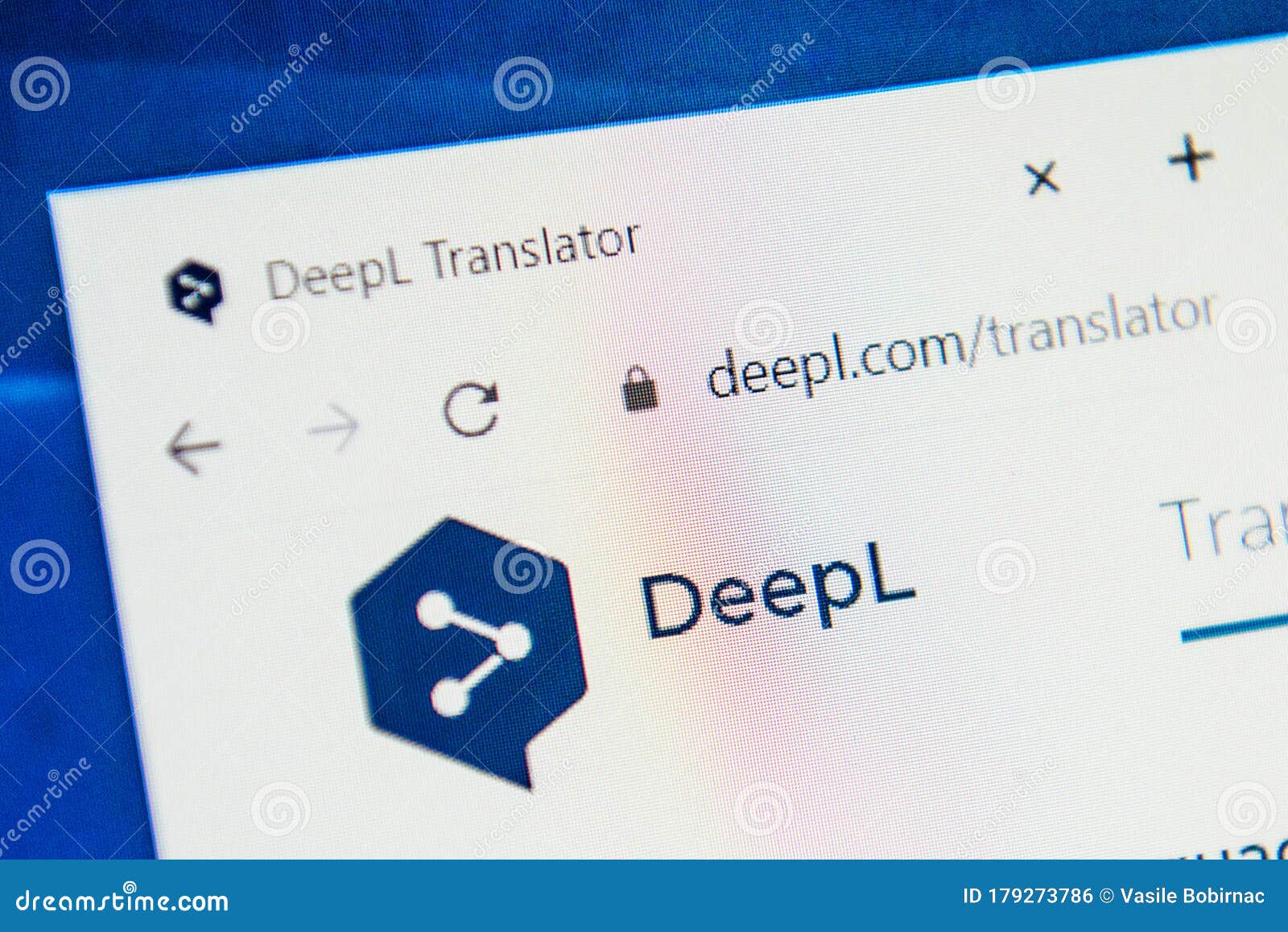 Deepl.com Web Site. Selective Focus. Editorial Photo - Image of home ...