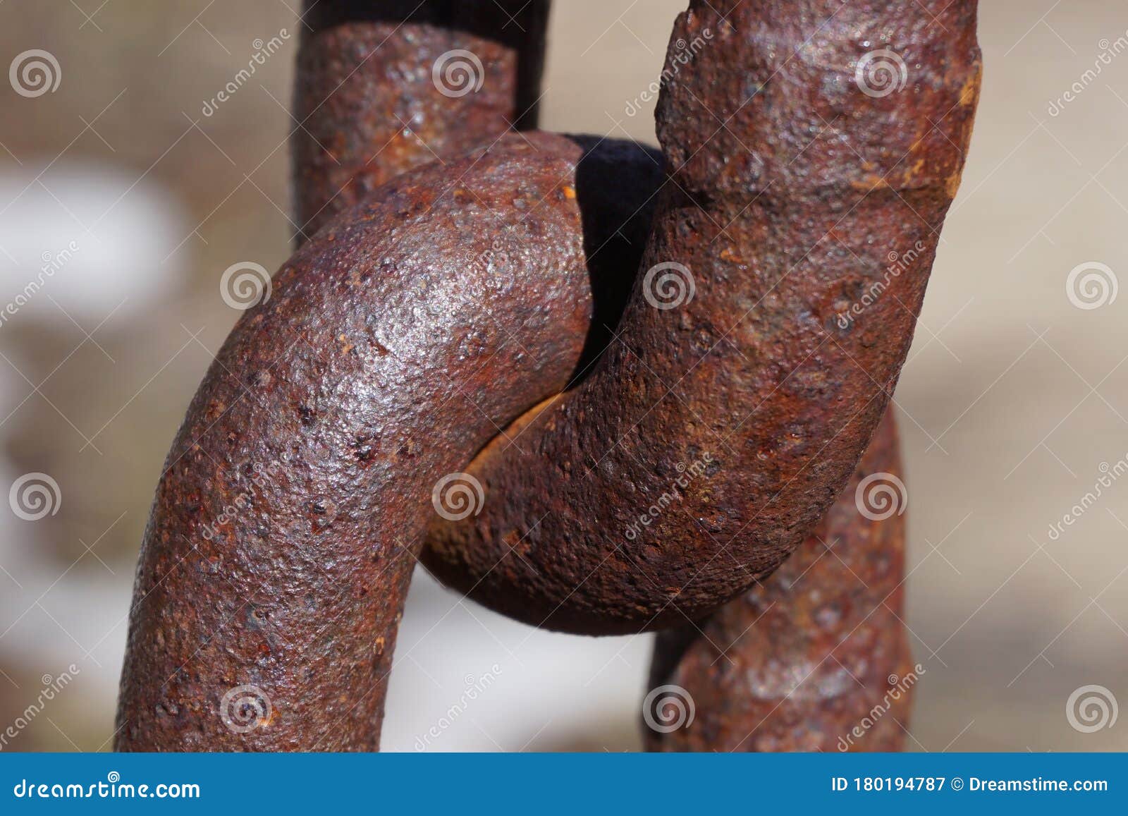 Close Up of Rusting Chain Links Stock Image - Image of industry ...