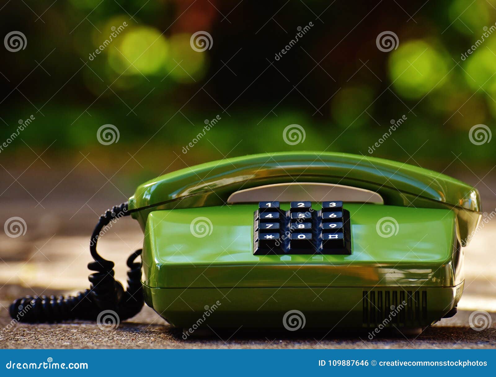 Macro, Phone, Telephone Picture. Image: 109887646