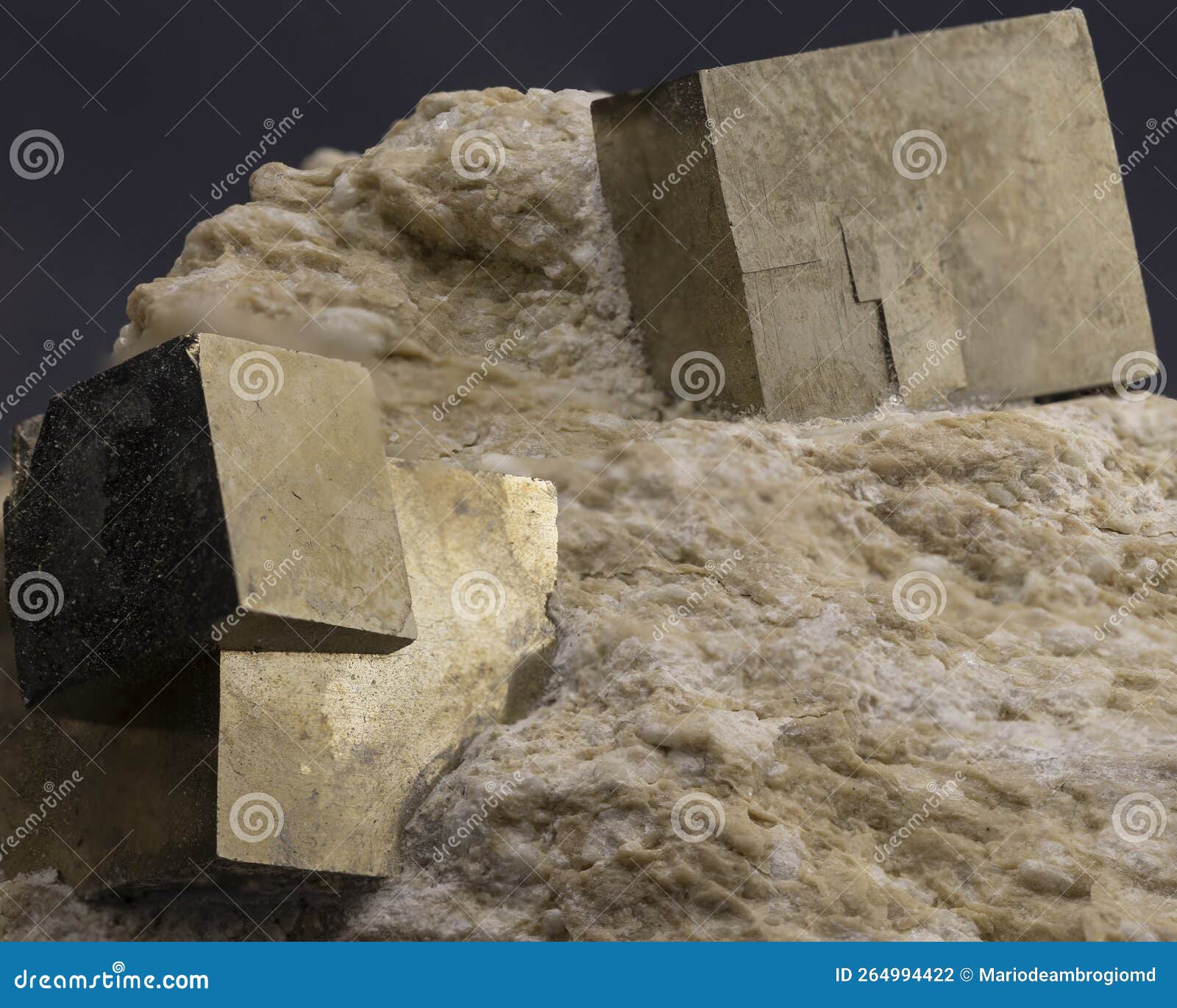 Macro Shooting of Natural Mineral Rock Specimen, Pirite Sample Stock ...