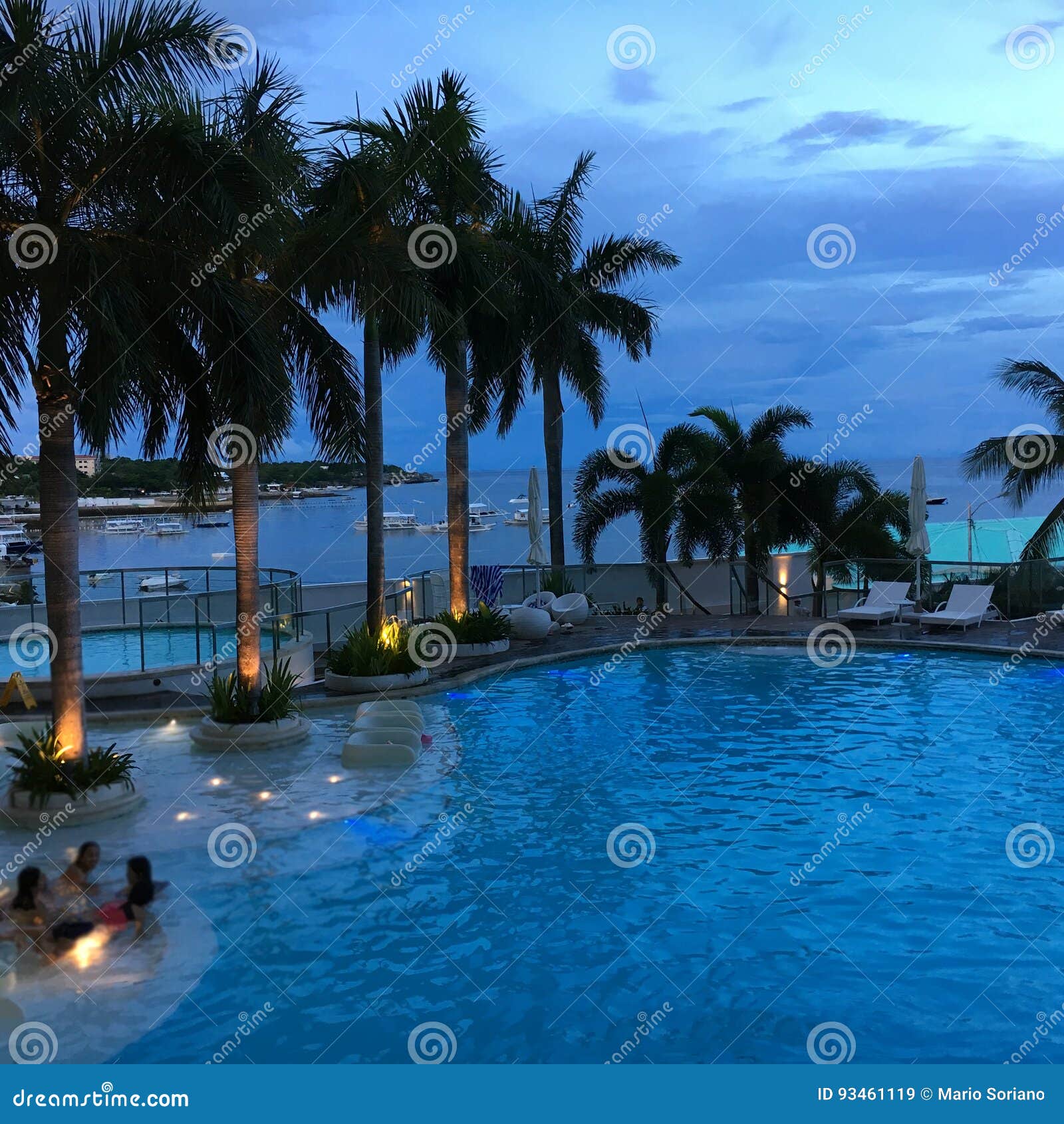 Mactan Island Resort Cebu 2 Editorial Stock Image - Image of island ...
