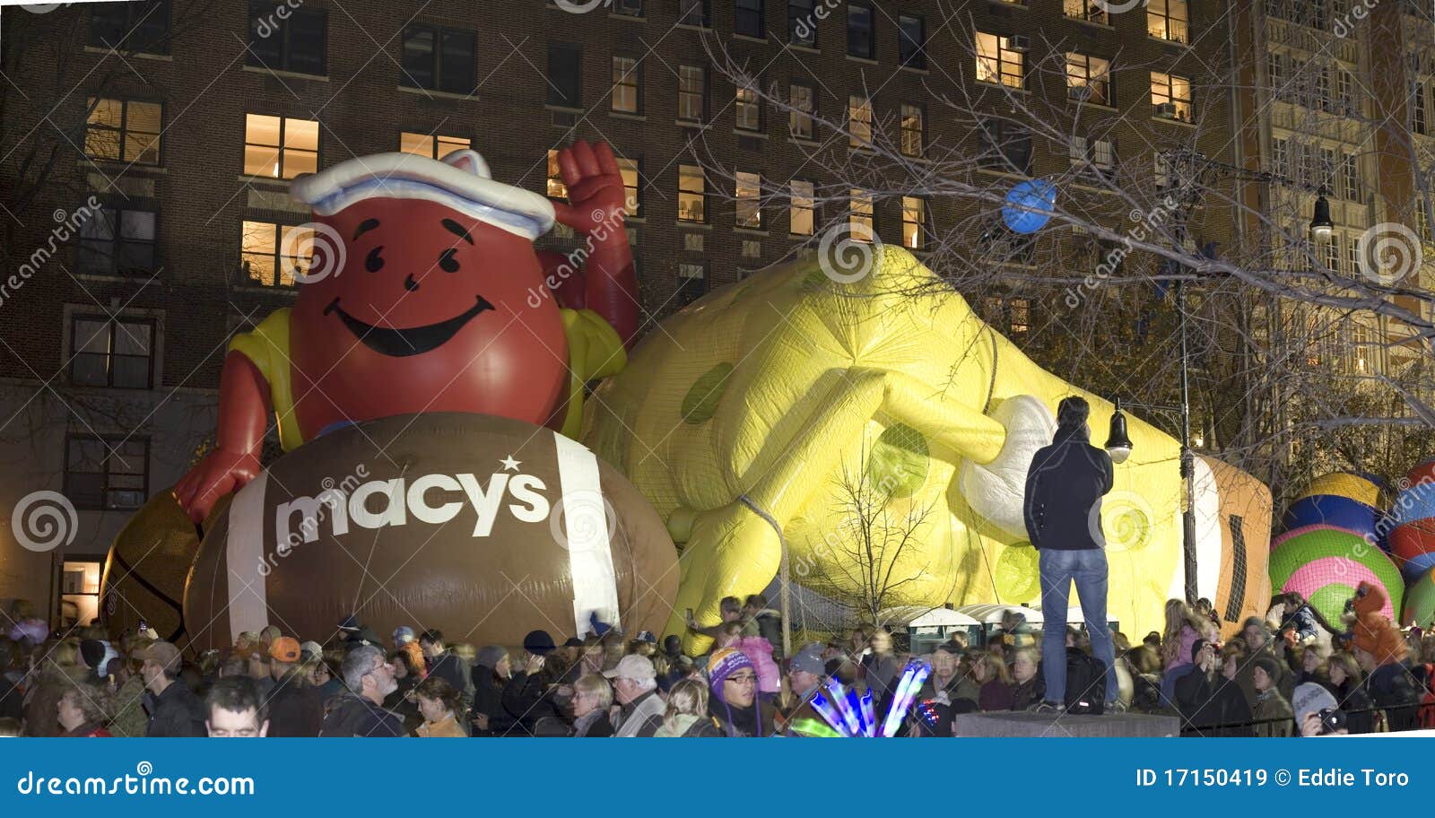 Macy s balloon inflation editorial stock image. Image of thanksgiving ...