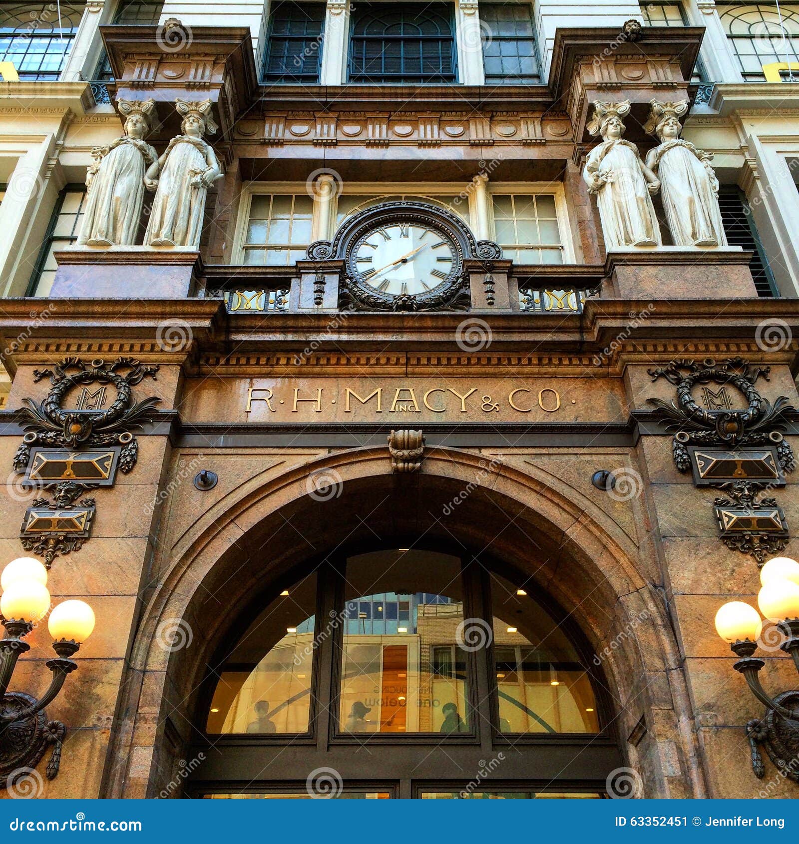 Macys Harold Square editorial photo. Image of building - 63352451