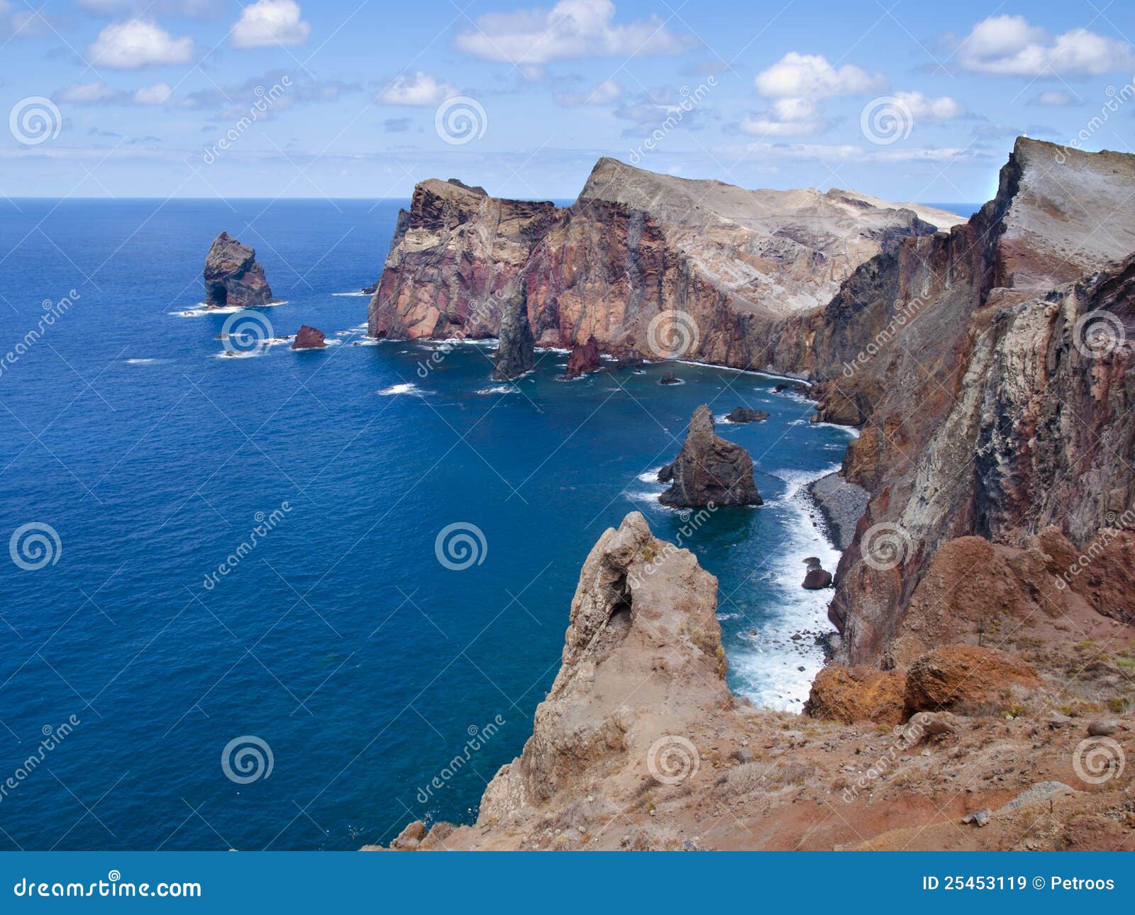 Madeira stockbild. Bild von rand, ufer, felsen, berg - 25453119