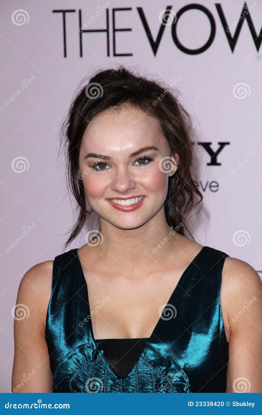 Madeline Carroll editorial image. Image of hollywood - 23338420