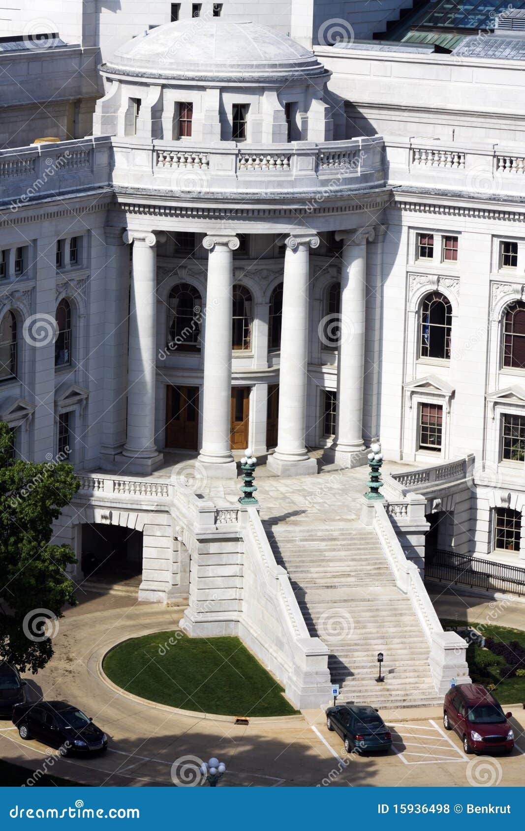 Madison, Wisconsin - State Capitol Stock Photo - Image of place, door ...