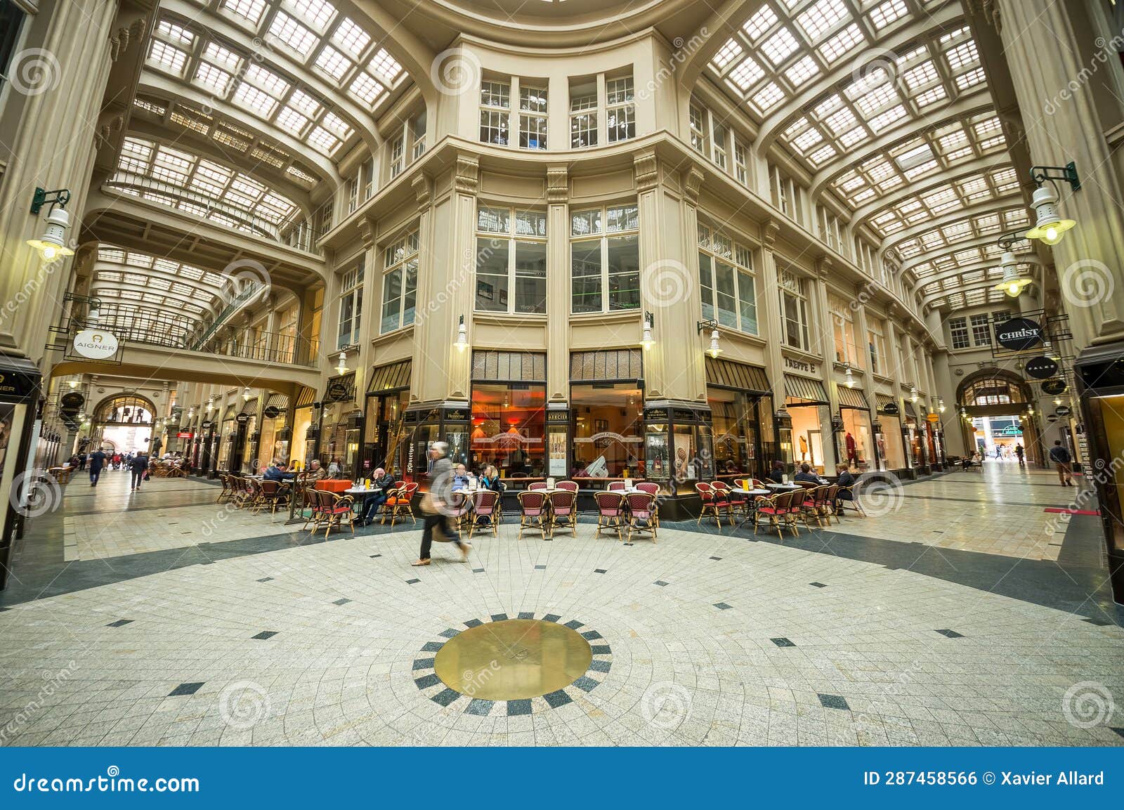 Madler Passage in Leipzig, Germany Editorial Photo - Image of arch, mdler: 287458566