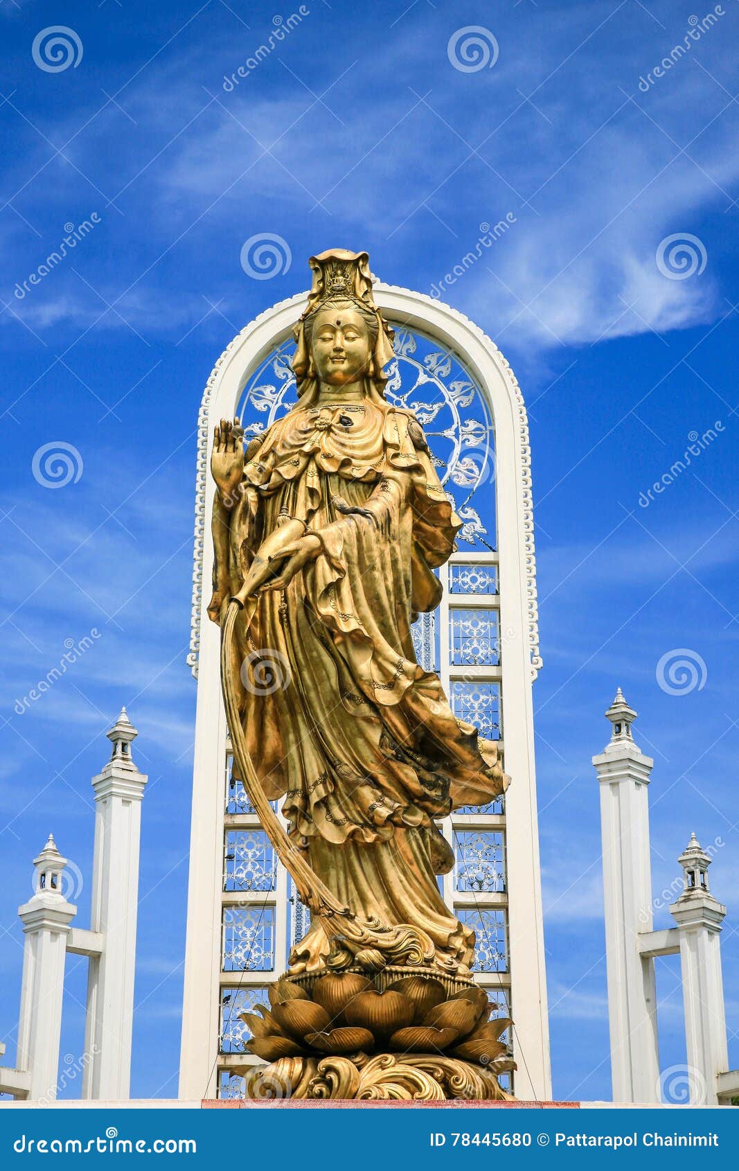 Madre Kuan Kwan Im Buddha fotografia stock. Immagine di religione ...