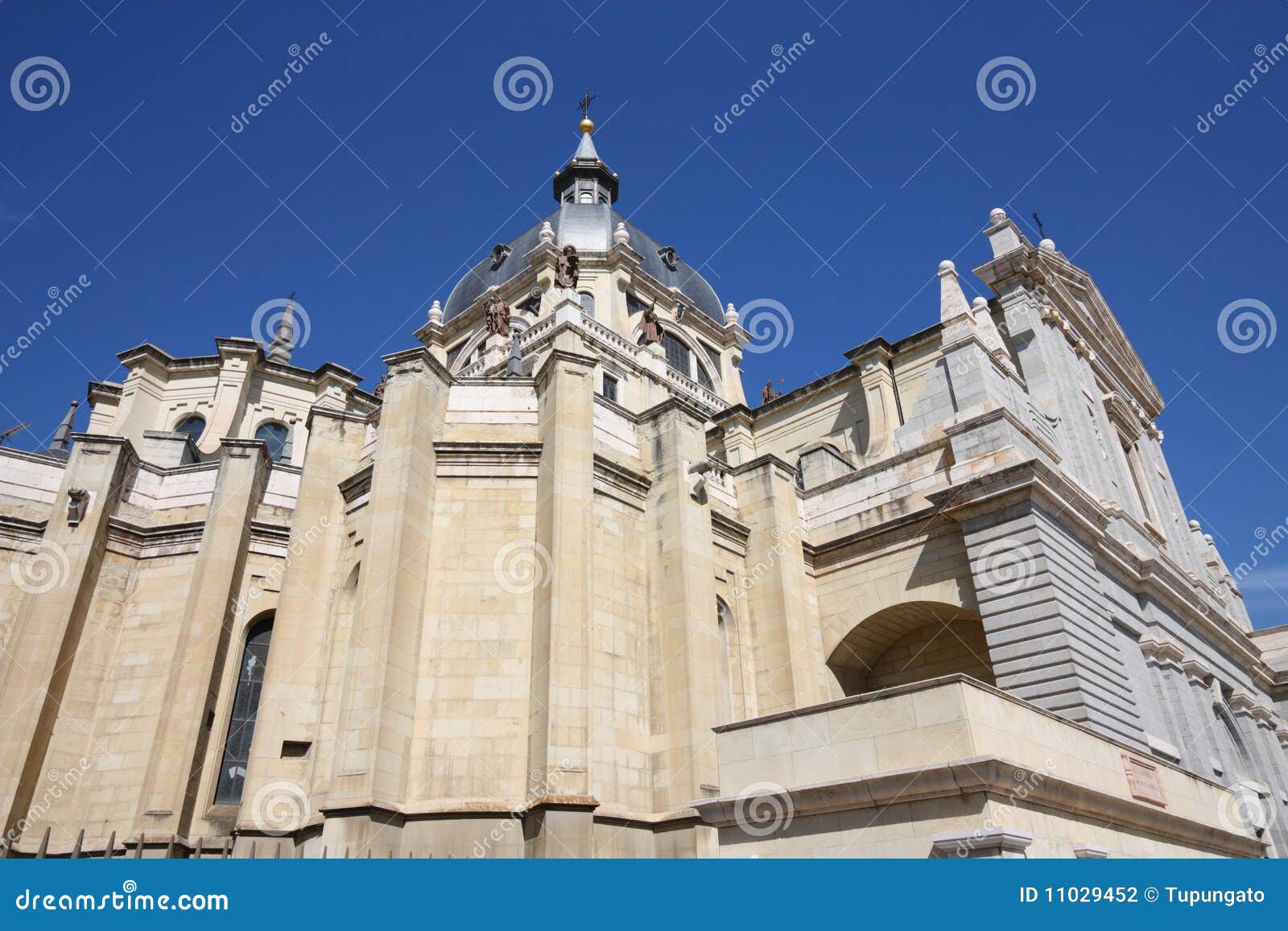 Madrid cathedral stock photo. Image of spanish, catholicism - 11029452