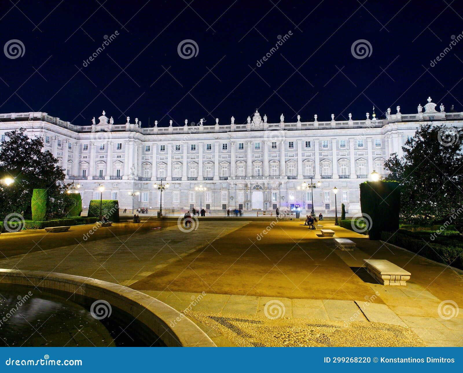 Madrid Royal Palace Front View during Night Stock Photo - Image of ...