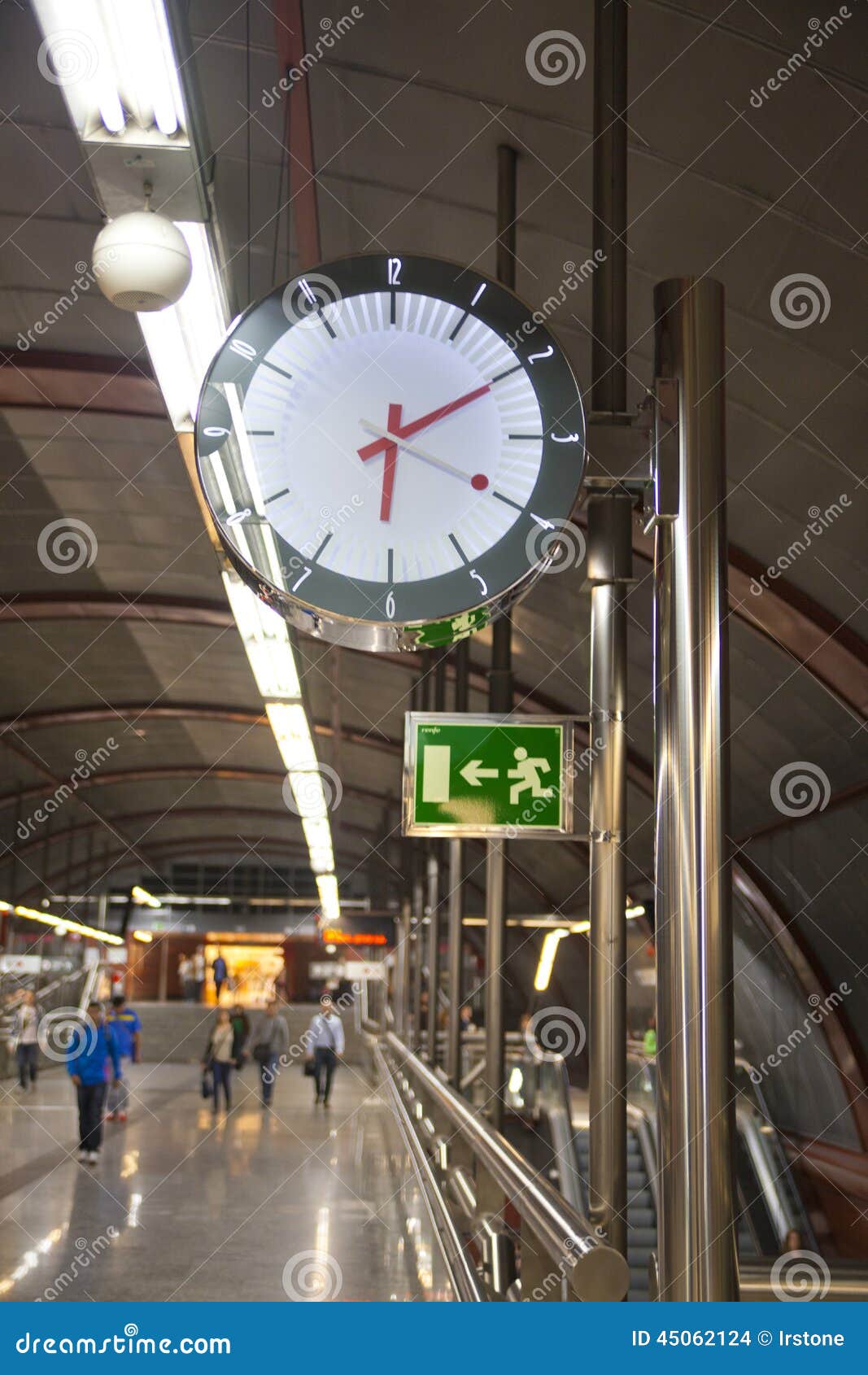 MADRID, SPAIN - MAY 28, 2014: Clock, Tube, Underground Station ...