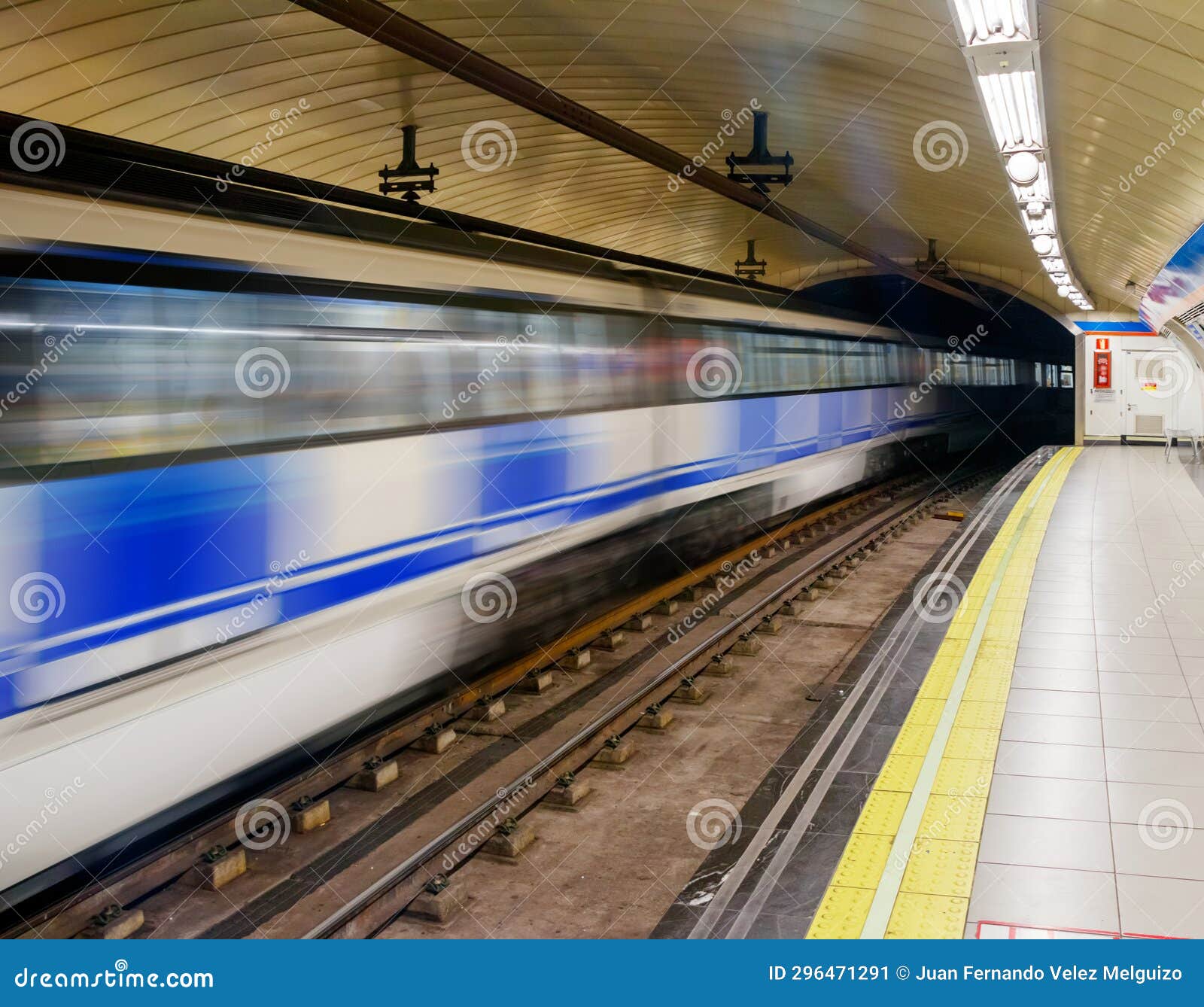 Madrid Subway Speed stock image. Image of futbol, parks - 296471291