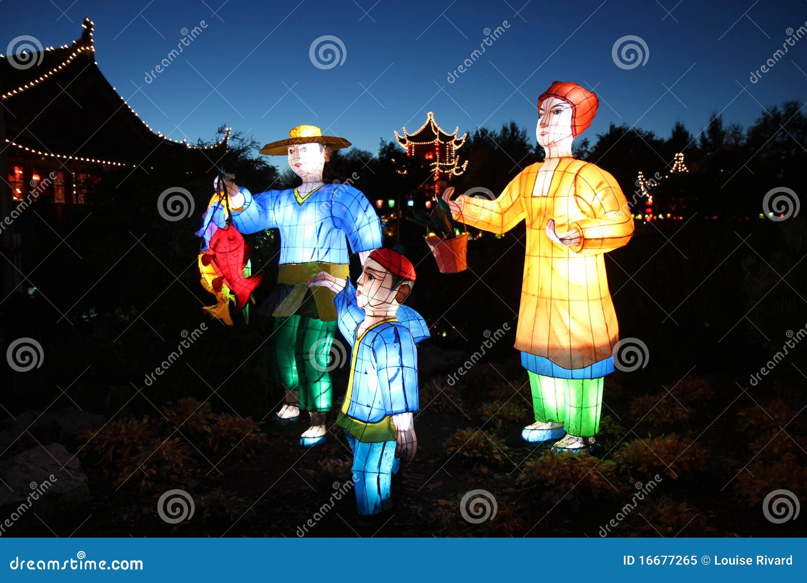 Magic Chinese lanterns editorial image. Image of family - 16677265
