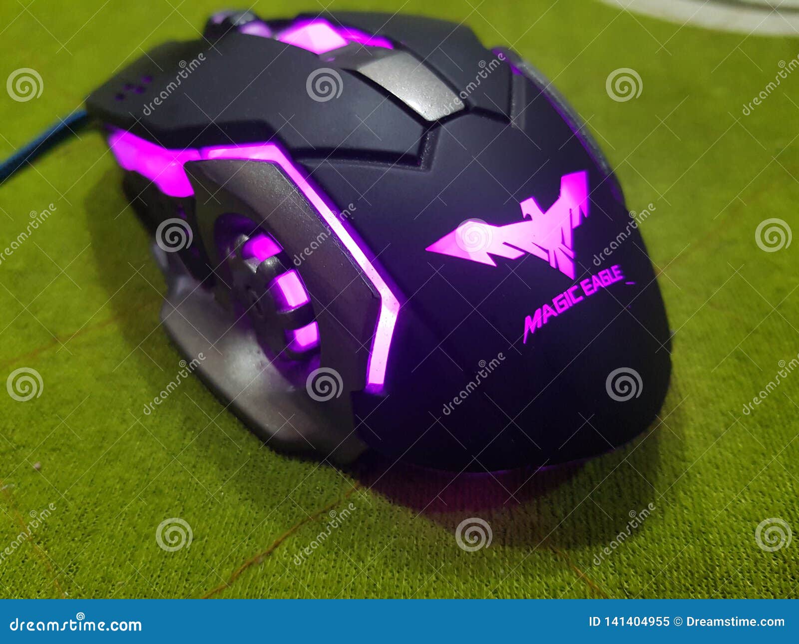 MAGIC EAGLE Mouse editorial image. Image of good, computer - 141404955