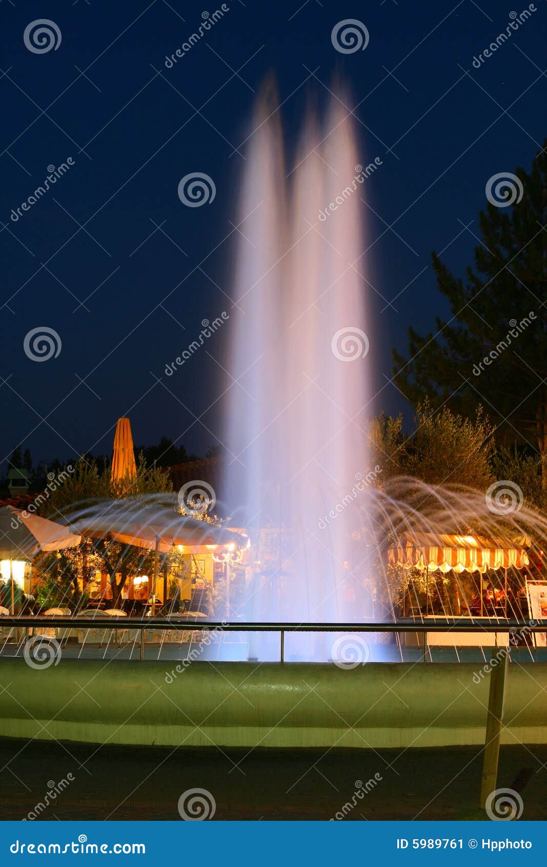 Magic fountain stock image. Image of fountain, reflection - 5989761