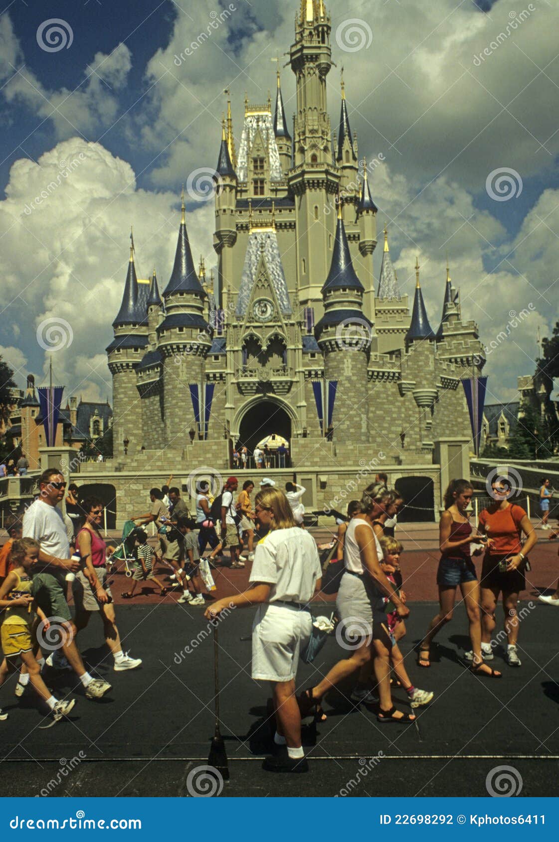 Magic Kingdom Cast Member (cleanup Crew) Editorial Photography - Image ...