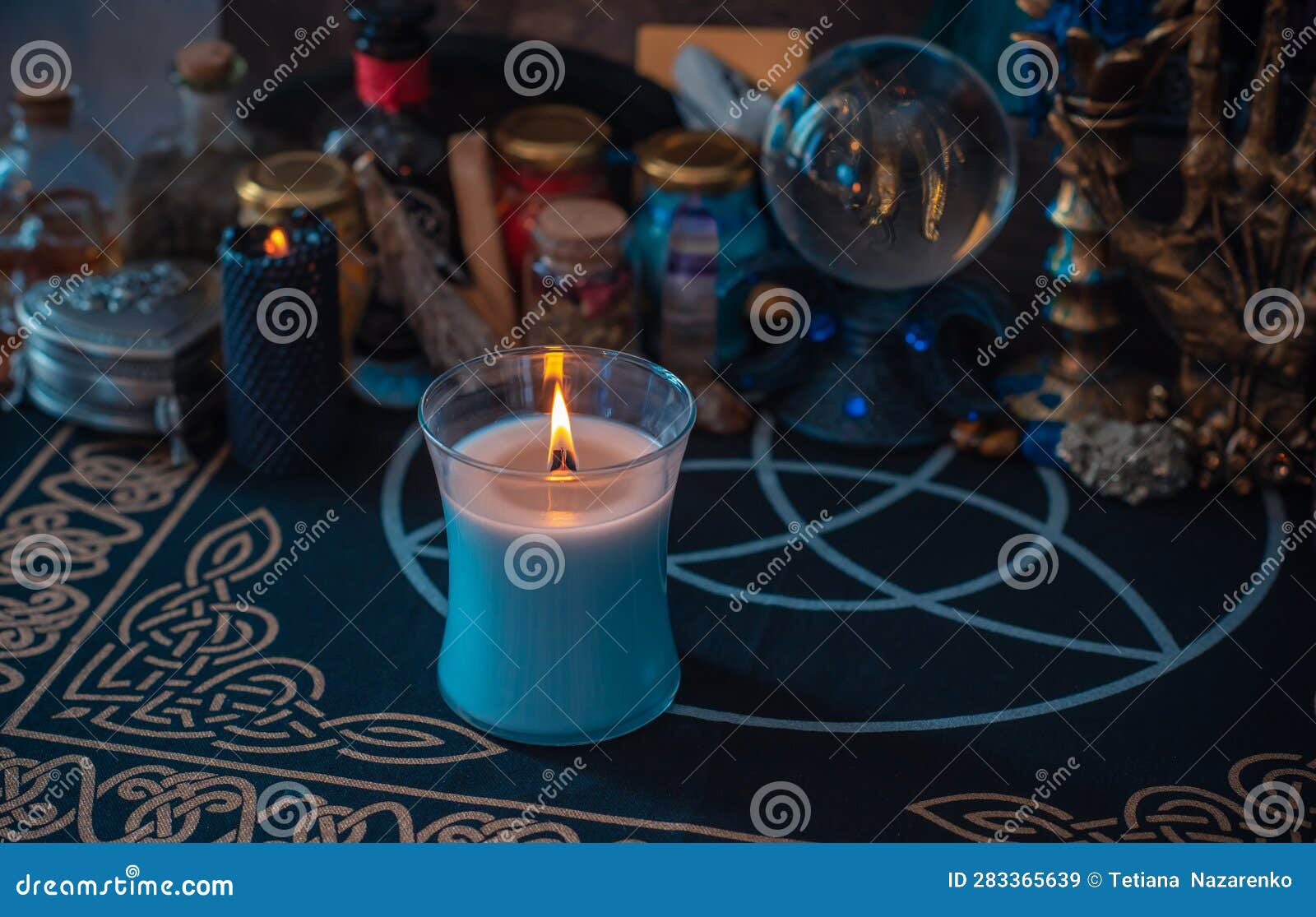 Magical Altar, Old Magic Concept, Spells and Prediction Concept Stock ...
