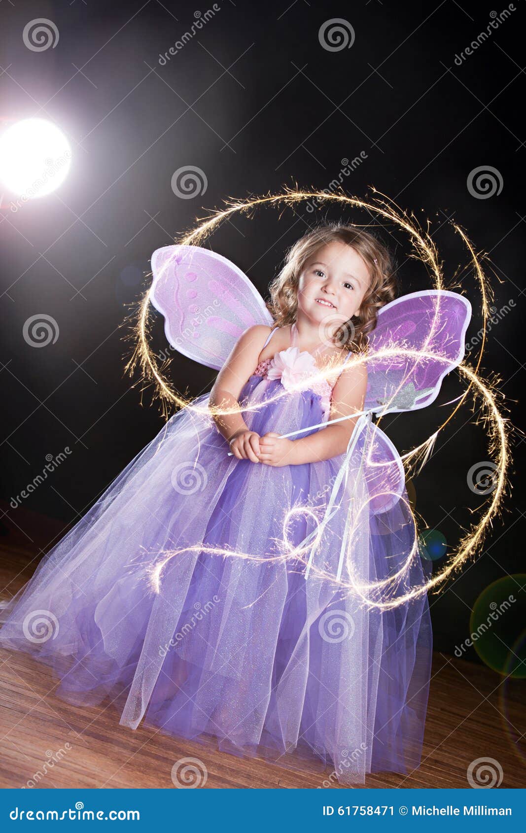 Magique image stock. Image du beau, effectuez, rustique - 61758471