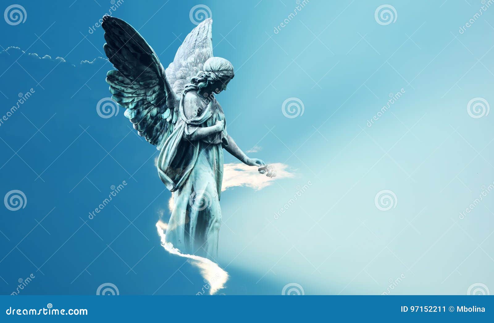 Magischer Engel in Der Himmelsinspiration Vom Gott Stockbild - Bild von ...