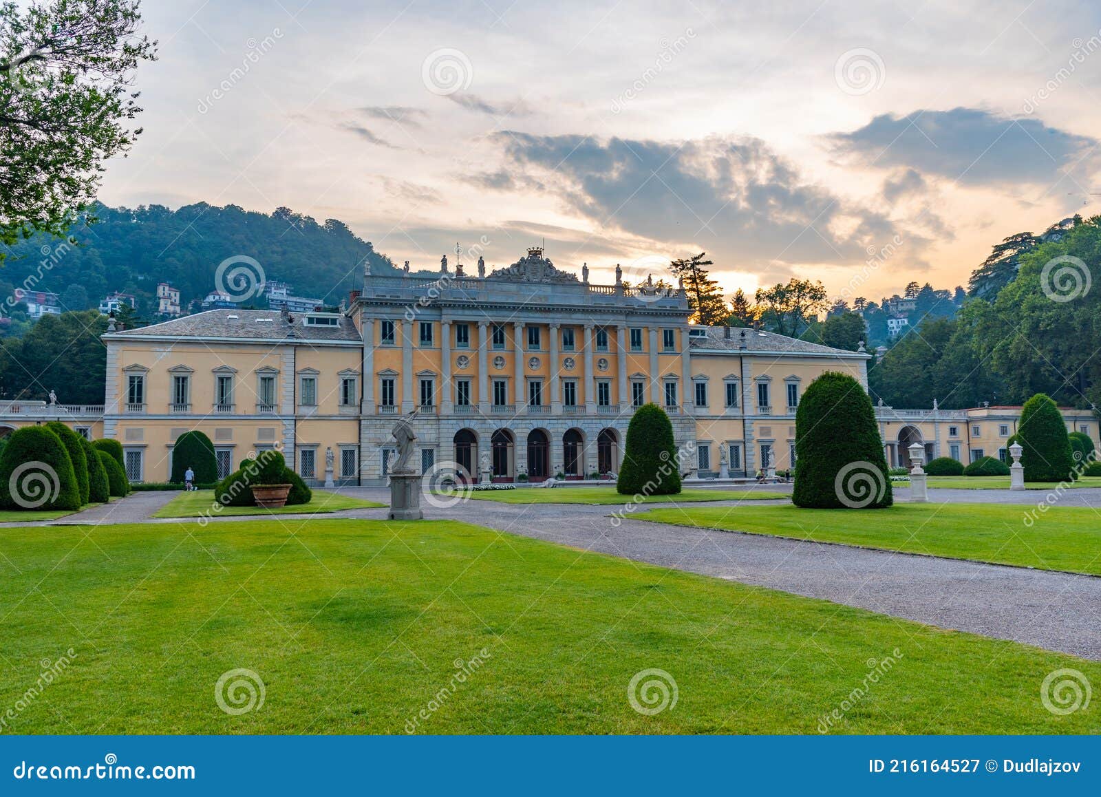 Magnificient Villa Olmo in Como, Italy Stock Image - Image of yellow ...
