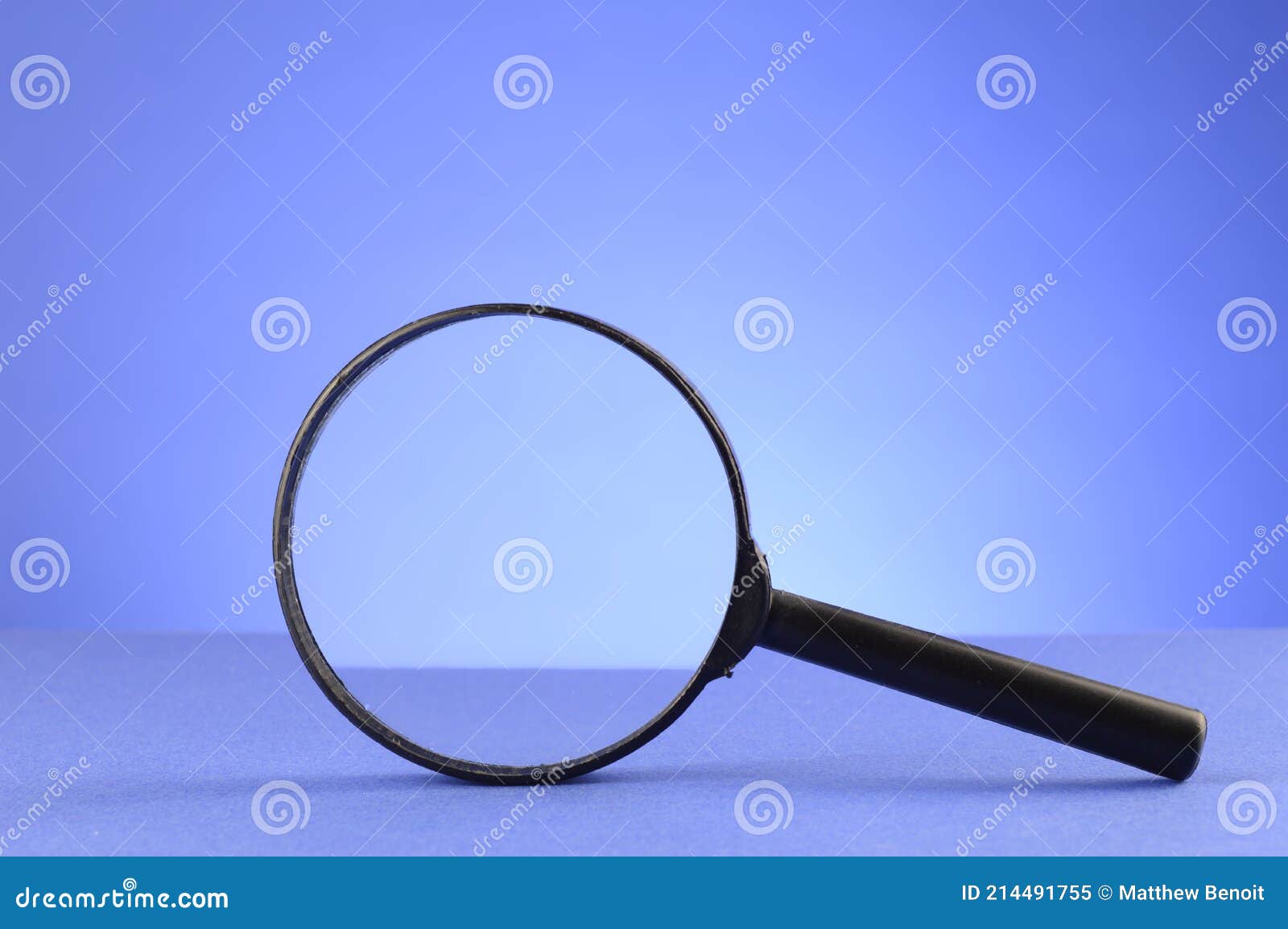 Magnify Glass Searching stock image. Image of handle - 214491755