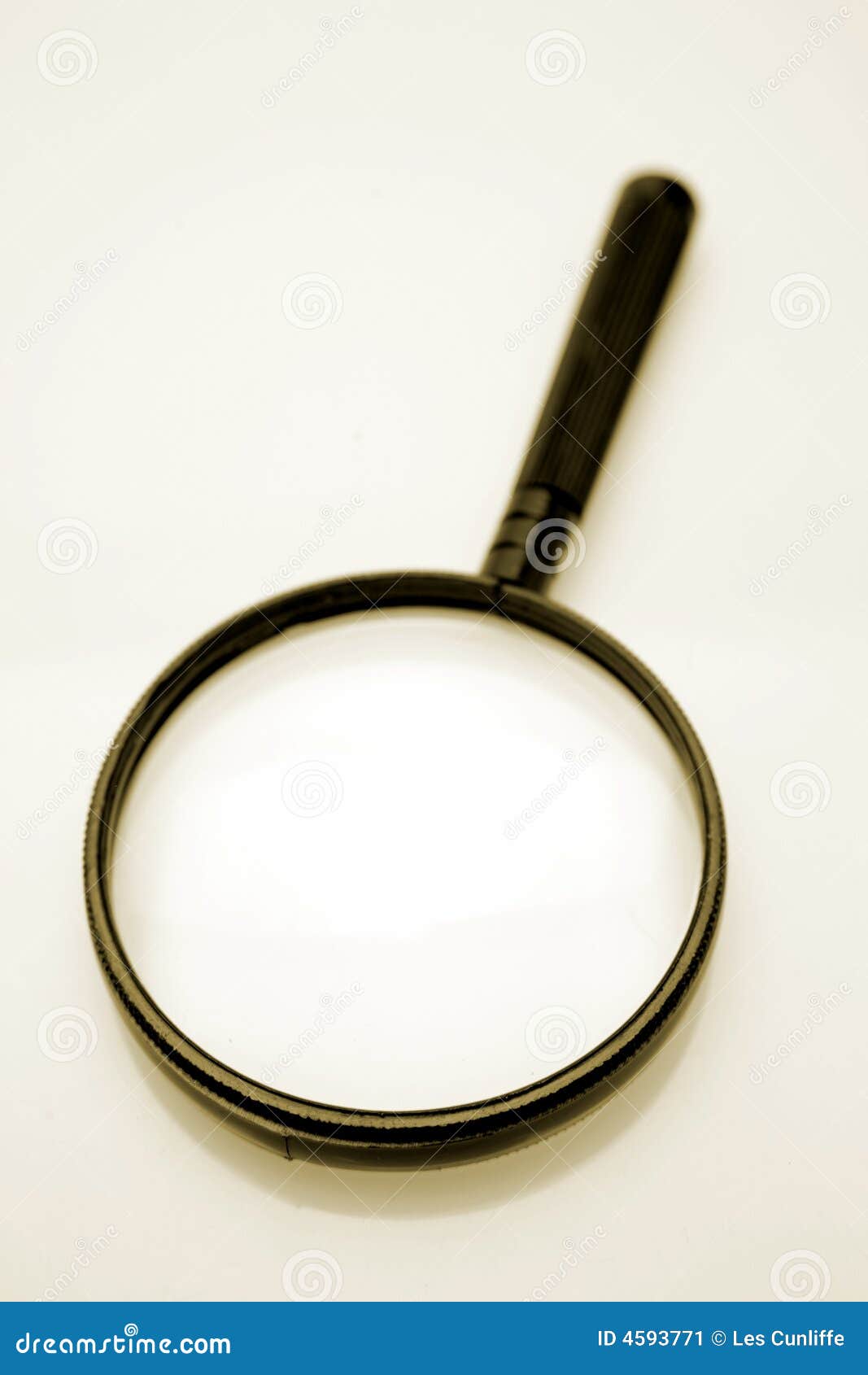 Magnifying glass stock image. Image of discover, examine - 4593771