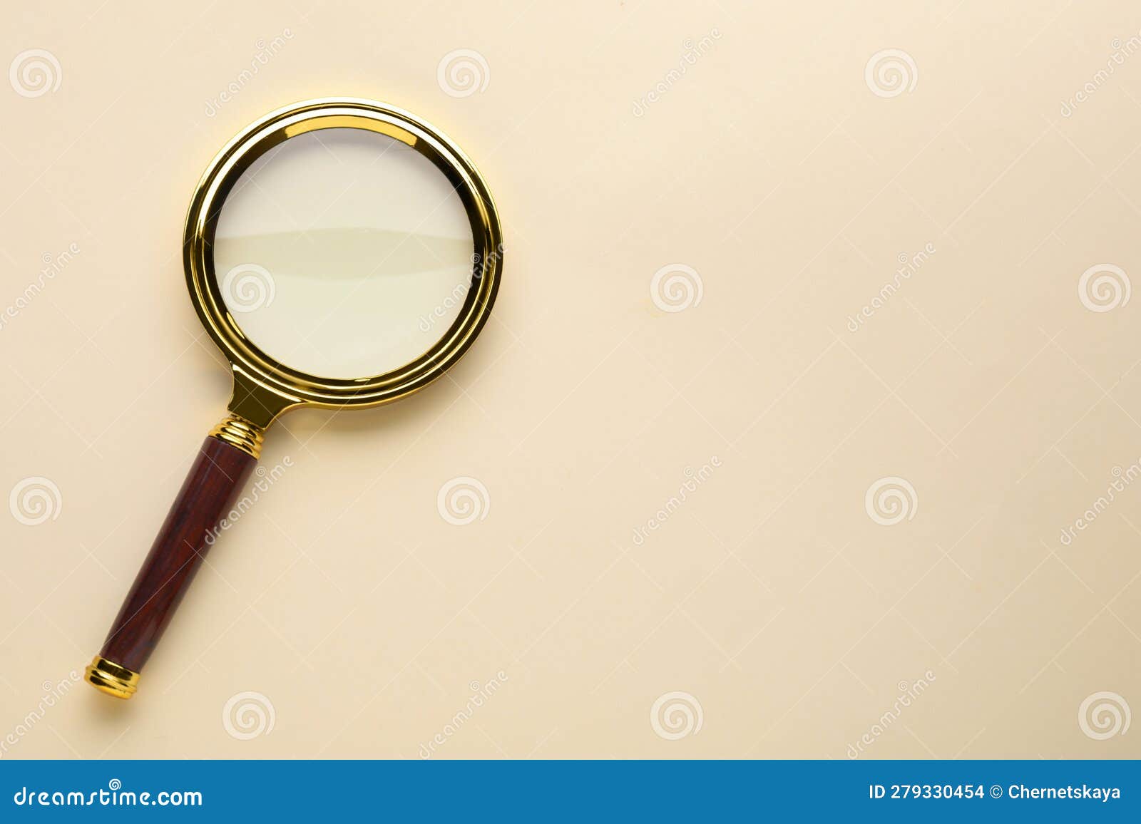 Magnifying Glass on Beige Background, Top View. Stock Photo - Image of ...