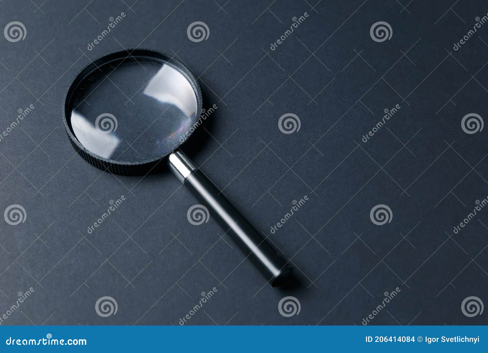 Magnifying Glass on Black Texture Stock Photo - Image of empty, glass ...