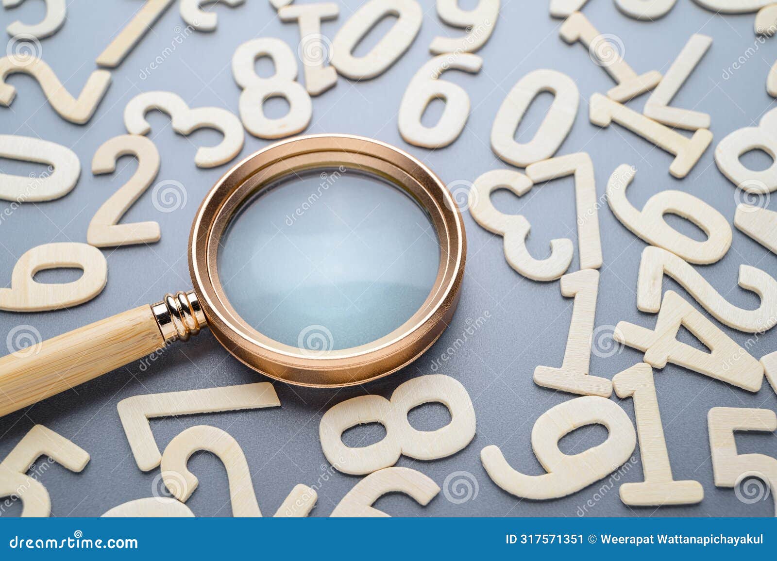 A Magnifying Glass and Random Wooden Numbers Stock Image - Image of ...