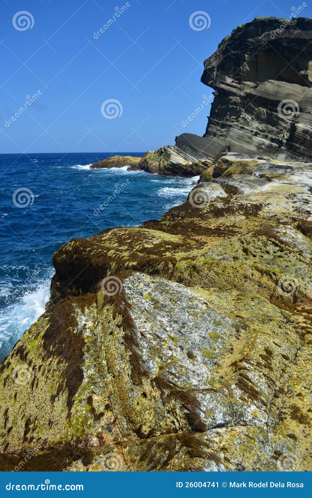 Magsapad Rock Formation stock image. Image of beach, philippines - 26004741