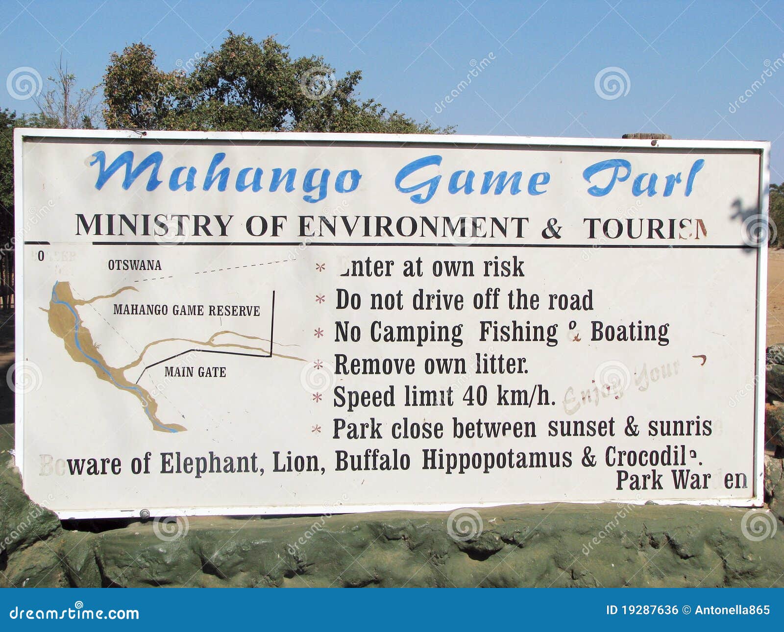 Mahango Game Park editorial photo. Image of travel, park - 19287636