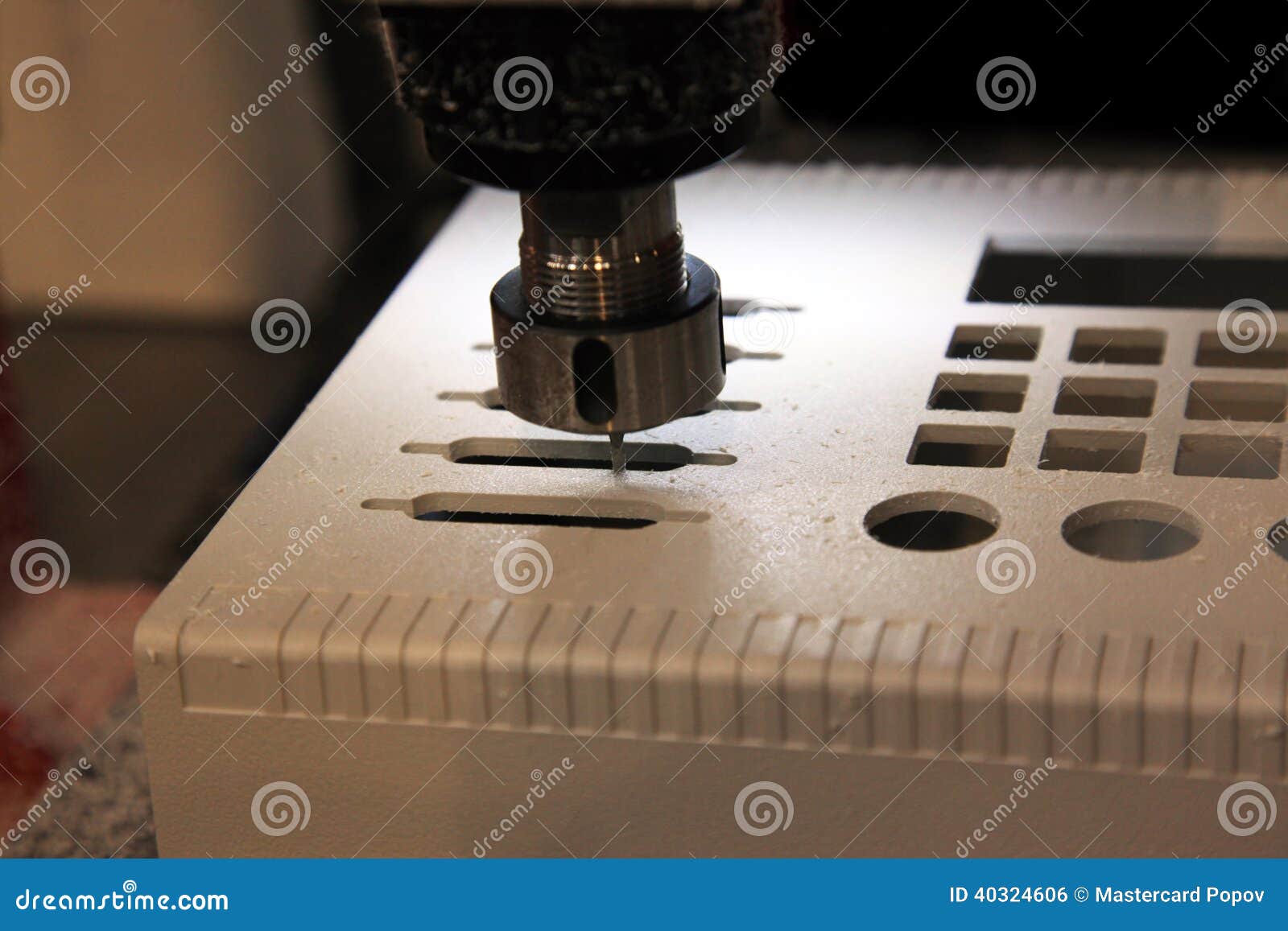 Mahlen stockfoto. Bild von drehbank, teil, metallarbeits - 40324606