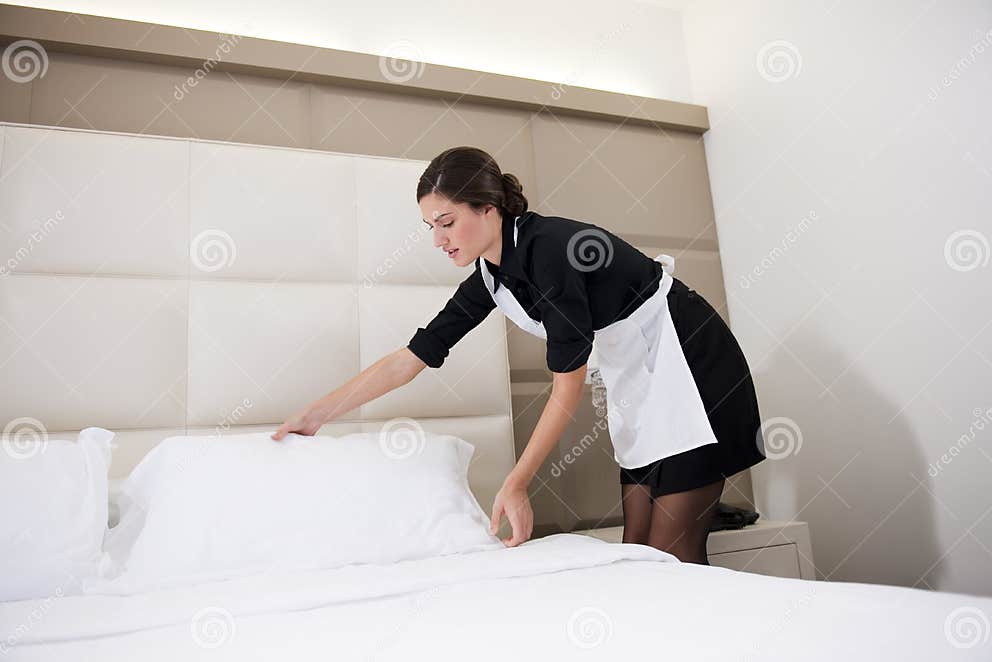 Maid Making Bed stock image. Image of women, cleaning - 17270749