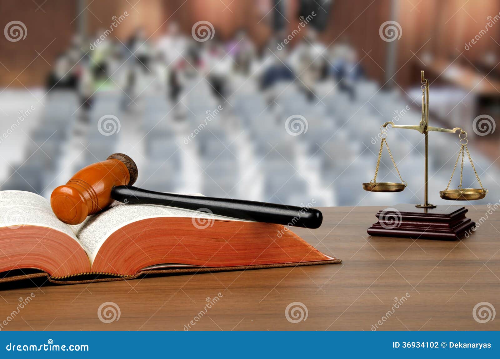 Maillet, Code Juridique Et échelles De Justice Photo stock - Image of ...
