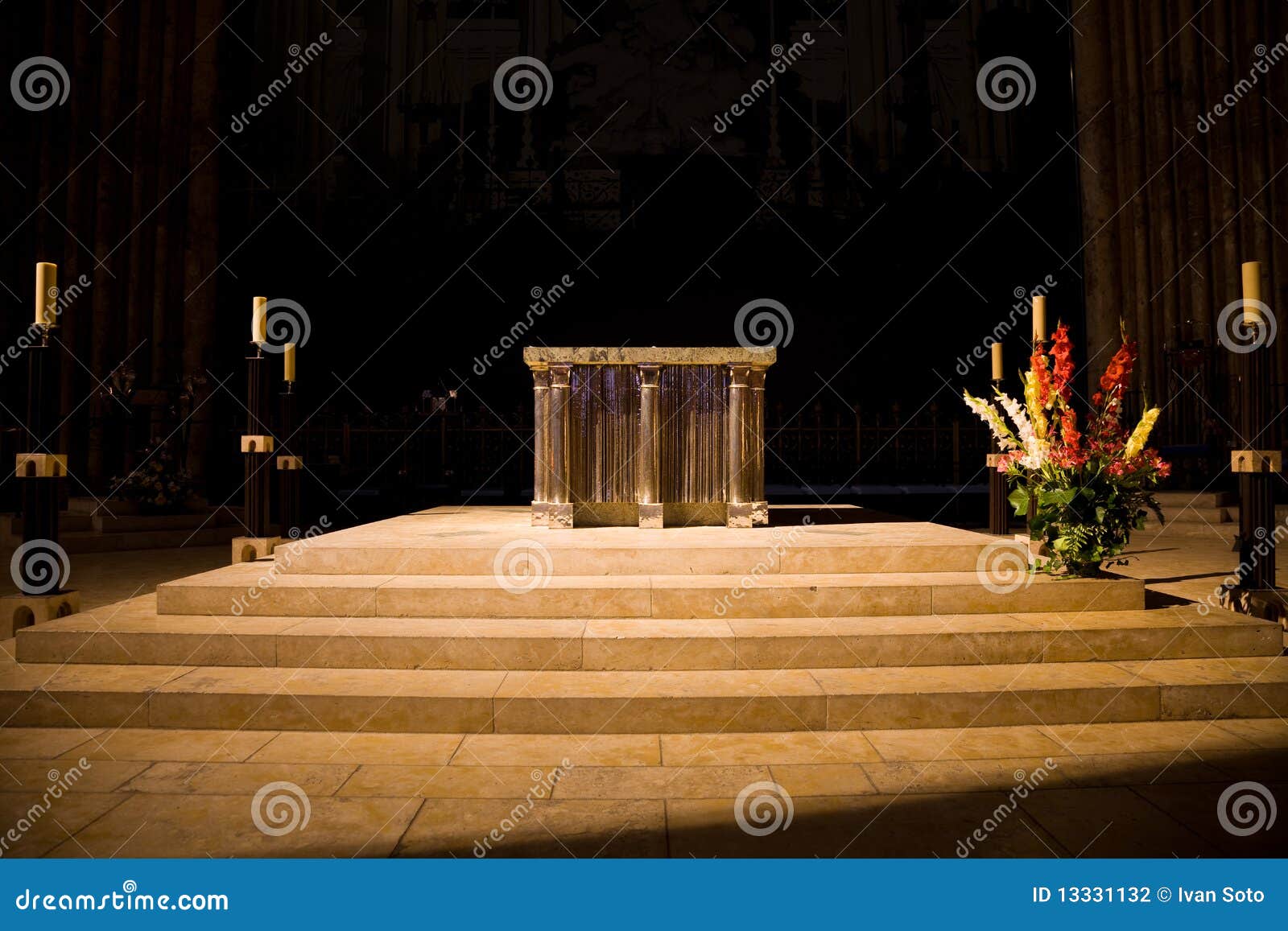 Main Altar of Chartres Cathedral Stock Photo - Image of medieval ...