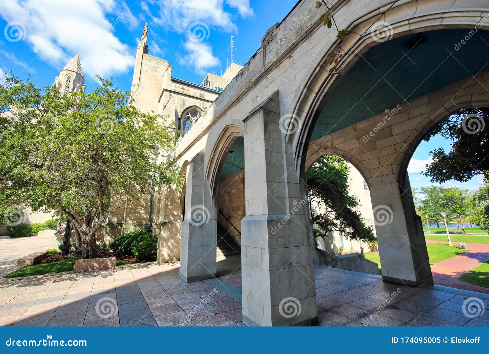 BU Boston University Entrance Stock Image - Image of building ...