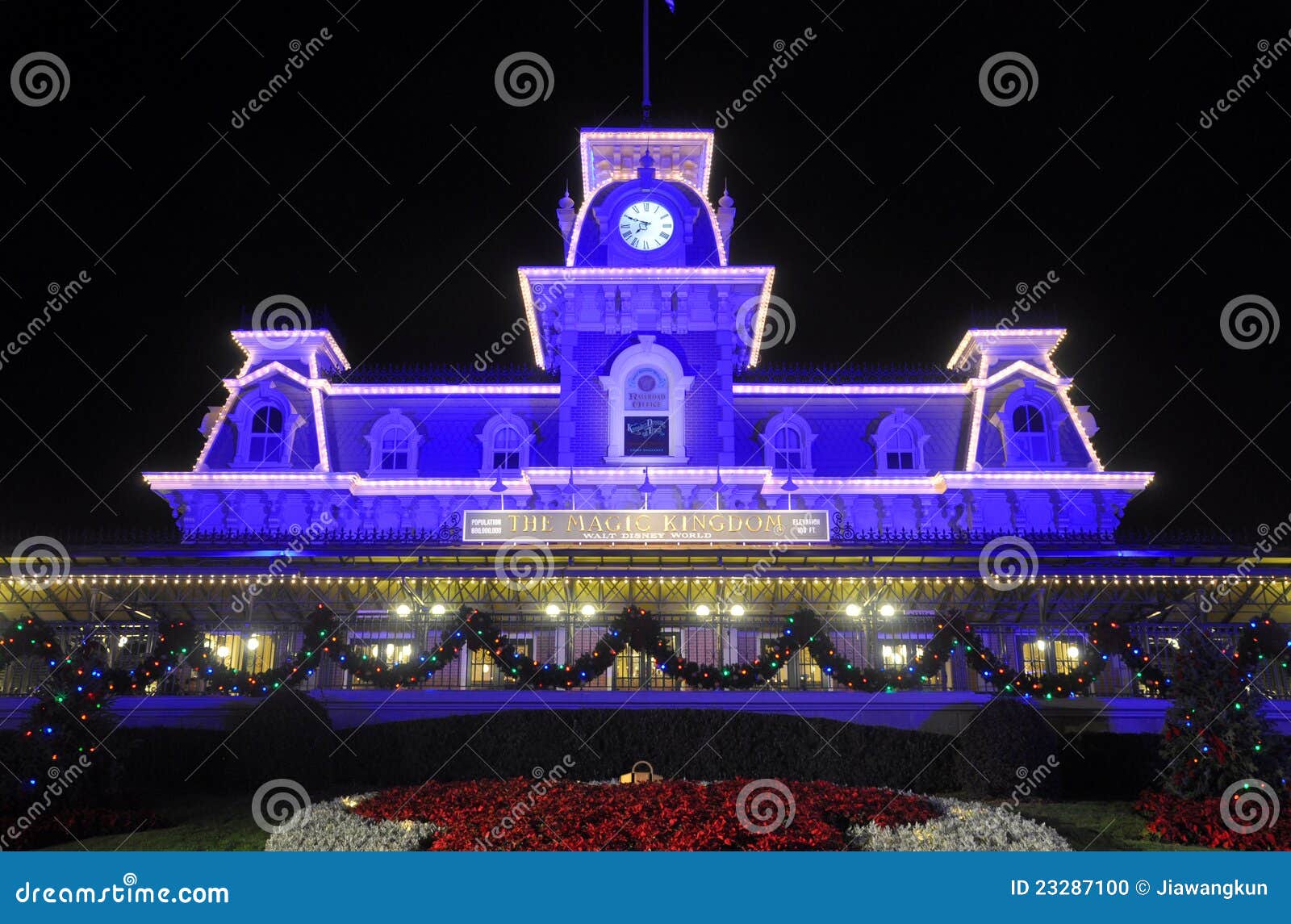 Main Entrance of Magic Kingdom of Disney at Night Editorial Image ...