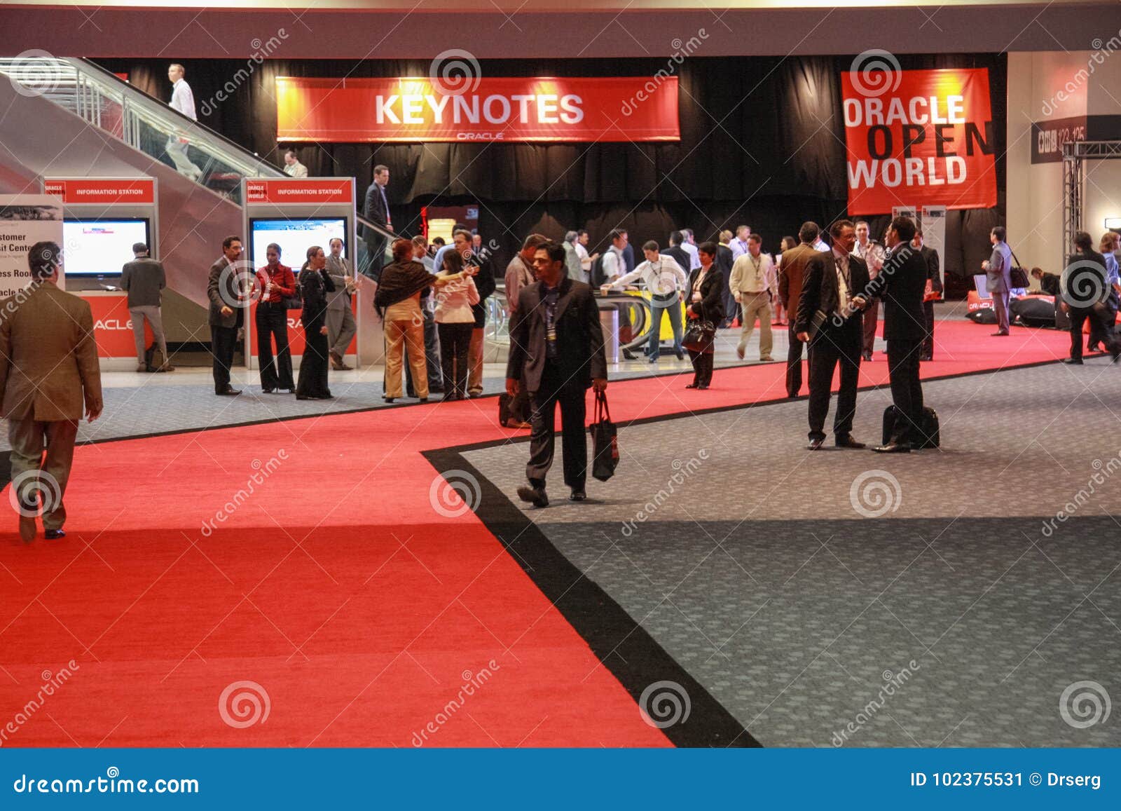 Main Entrance To Oracle OpenWorld Conference in Moscone Convention ... Main Entrance To Oracle OpenWorld Conference in Moscone Convention ...