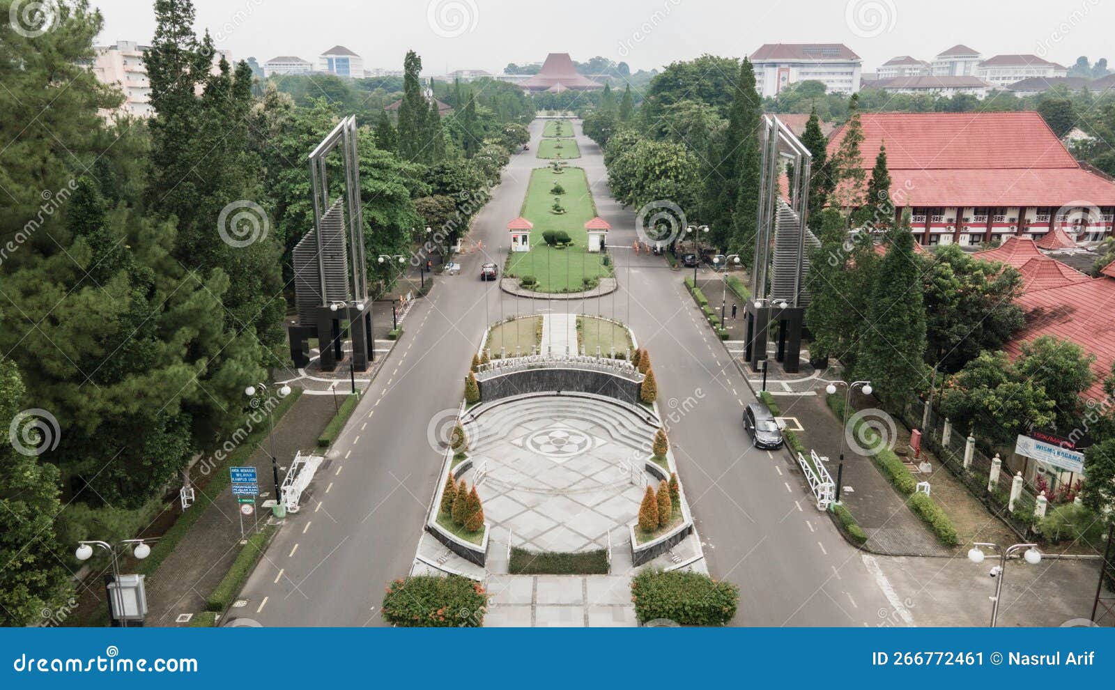 The Main Gate of Gadjah Mada University Stock Image - Image of stone ...