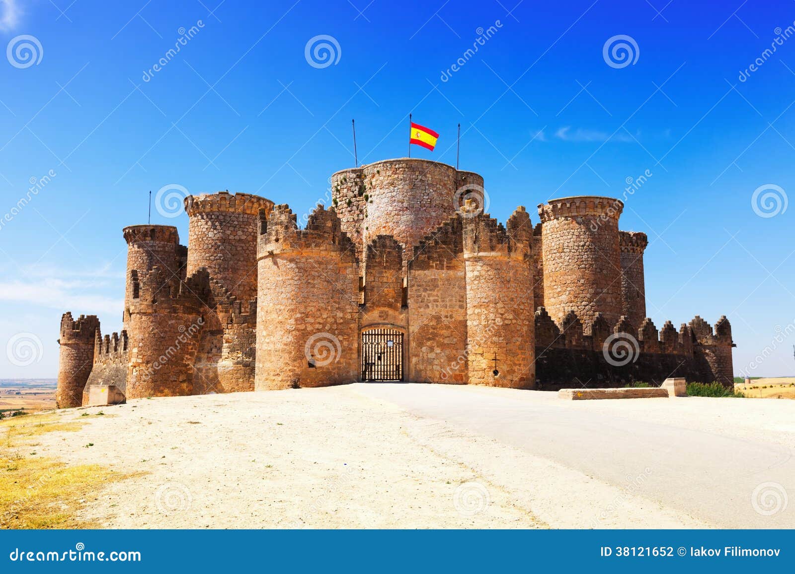 Main Gate in Gothic Castle at Belmonte Stock Photo - Image of ...