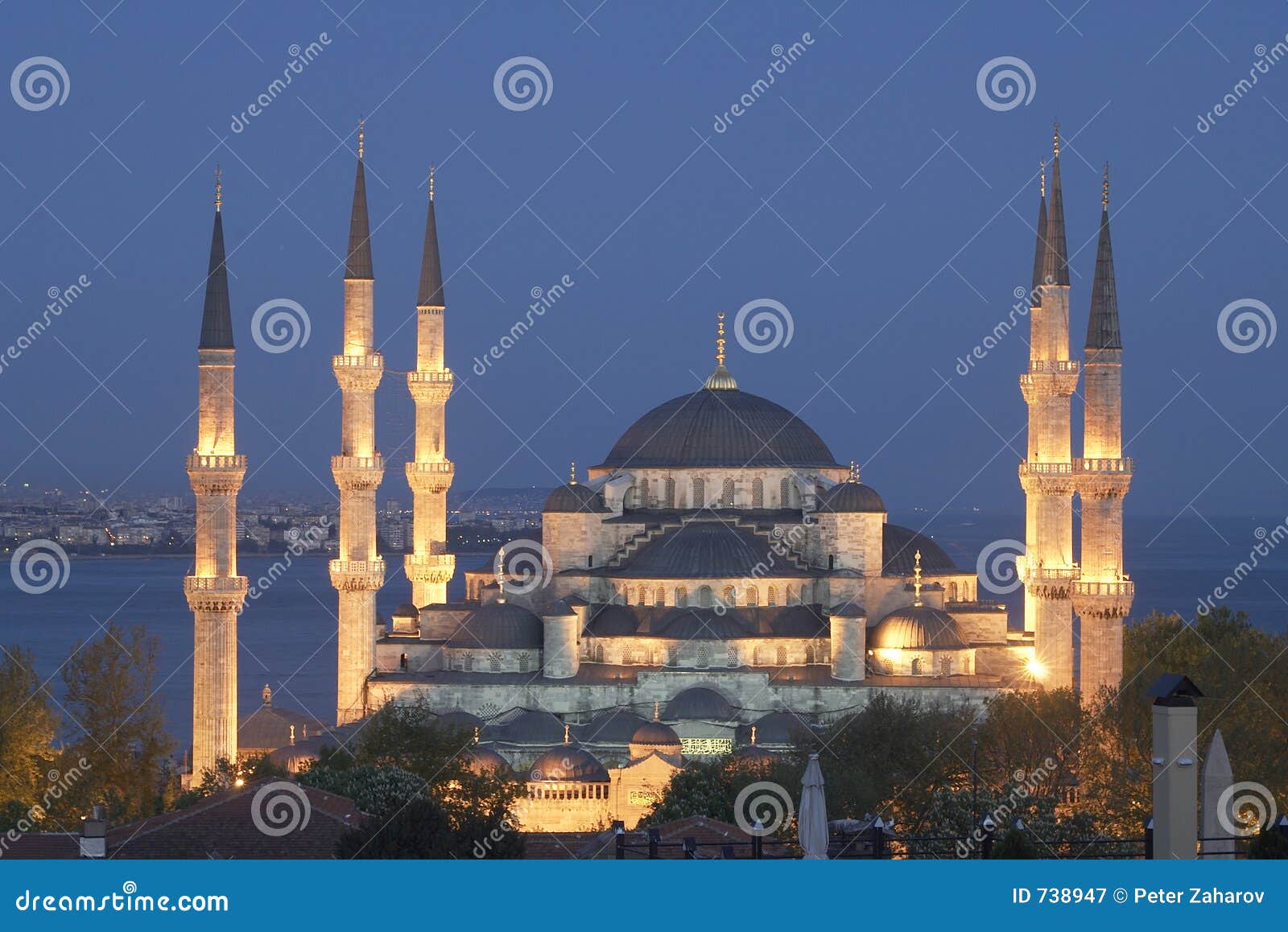 Main Mosque of Istanbul - Sultan Ahmet (Blue Mosque) at Early Evening ...