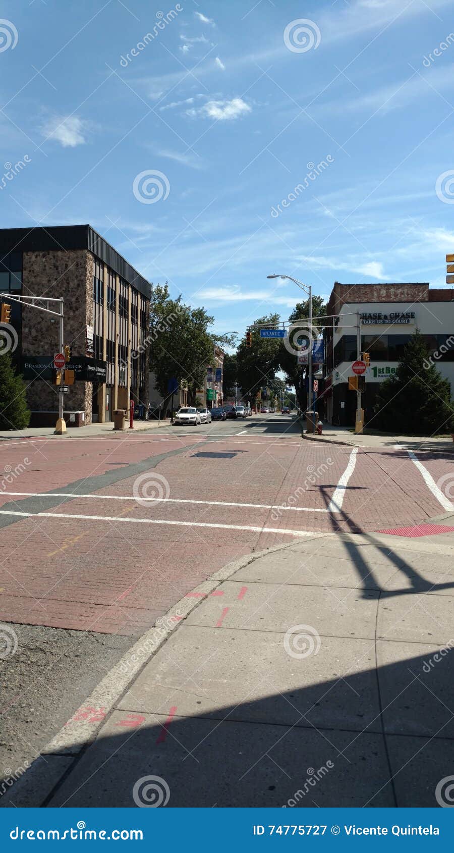 Main Street Hackensack editorial photography. Image of county - 74775727