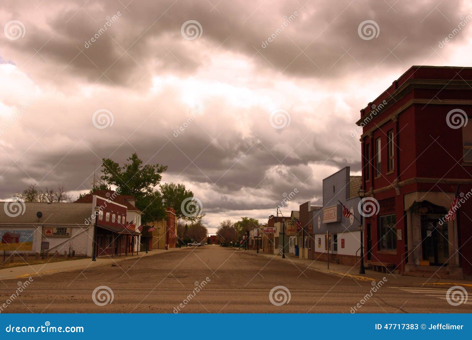 Main street. editorial stock photo. Image of sidewalks - 47717383