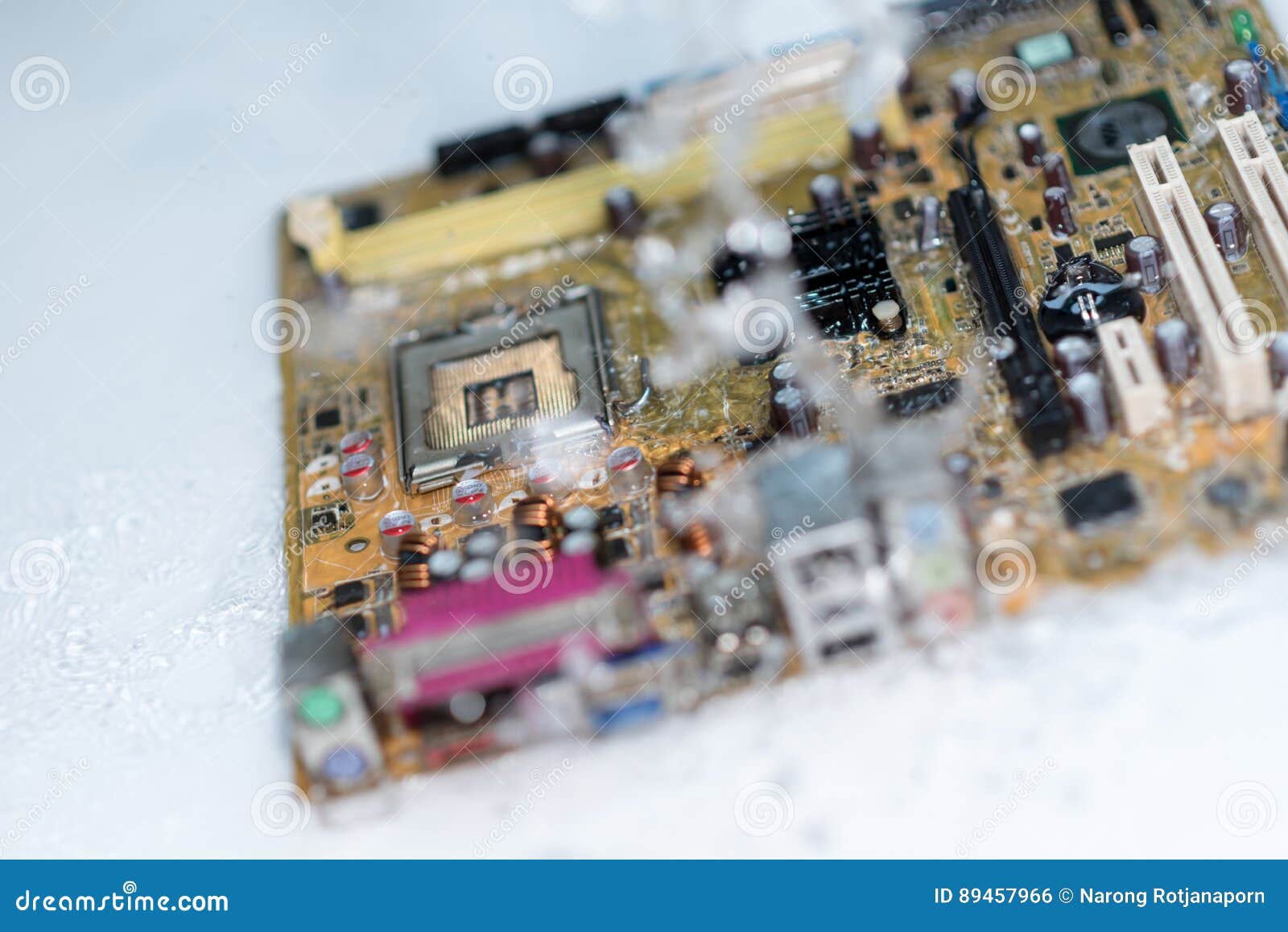 A Mainboard Main Board,cpu Motherboard,logic Board,system Board or Mobo ...