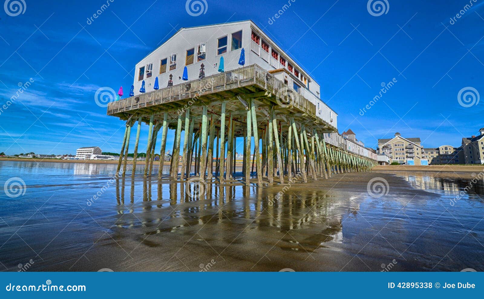 Maine Pier stock photo. Image of tide, water, maine, pier - 42895338
