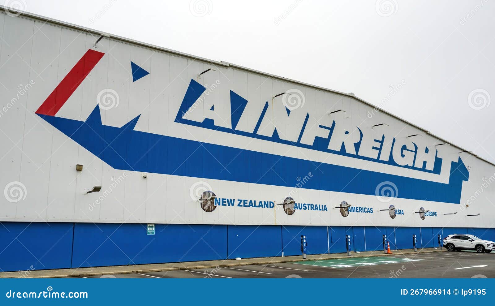 Mainfreight Freight Forwarder, Logistics Shipping Company Editorial ...