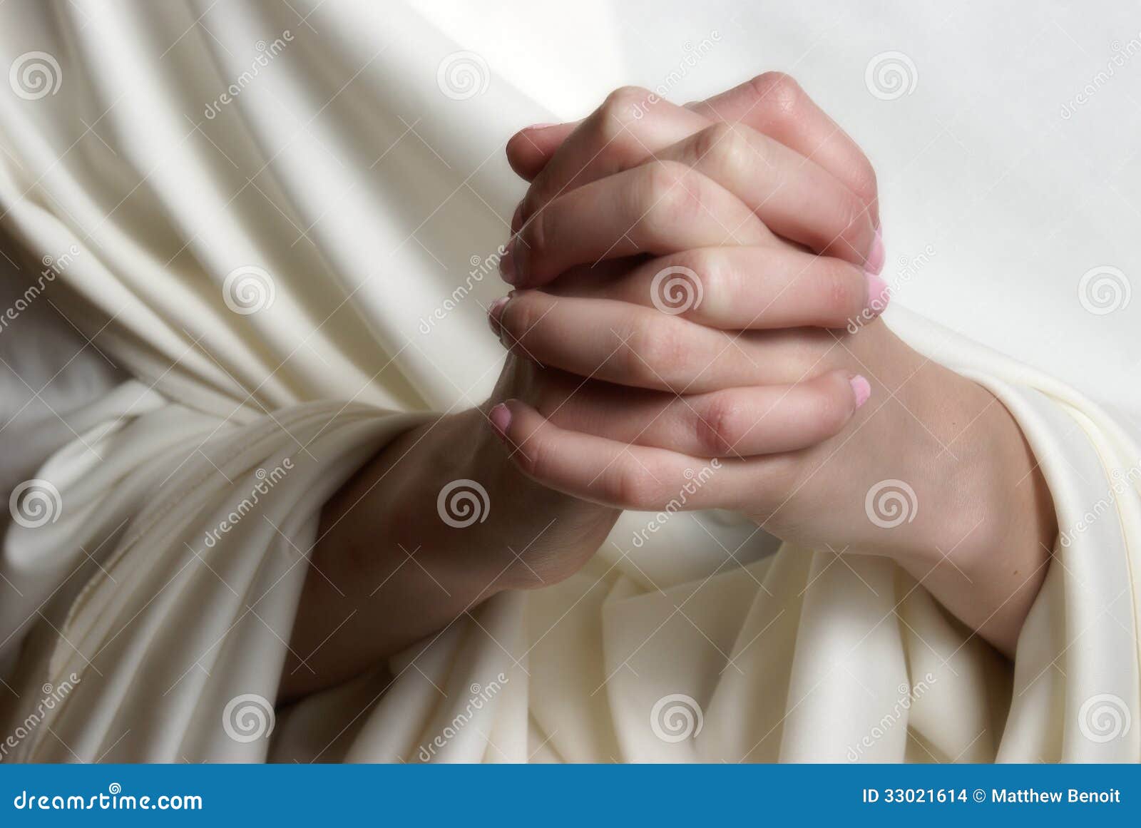 Mains de prière photo stock. Image du dévouement, christianisme - 33021614