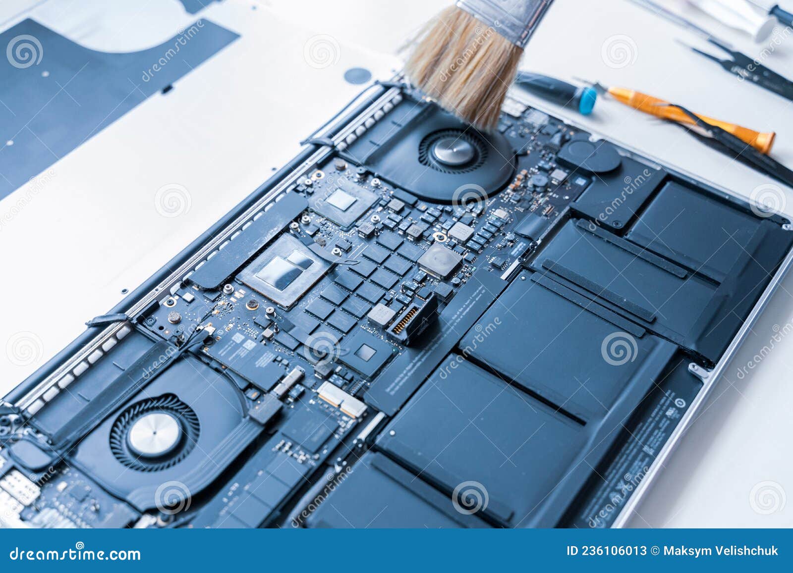 Maintenance Pc. Maintenance Repair Engineer Support Stock Image - Image ...